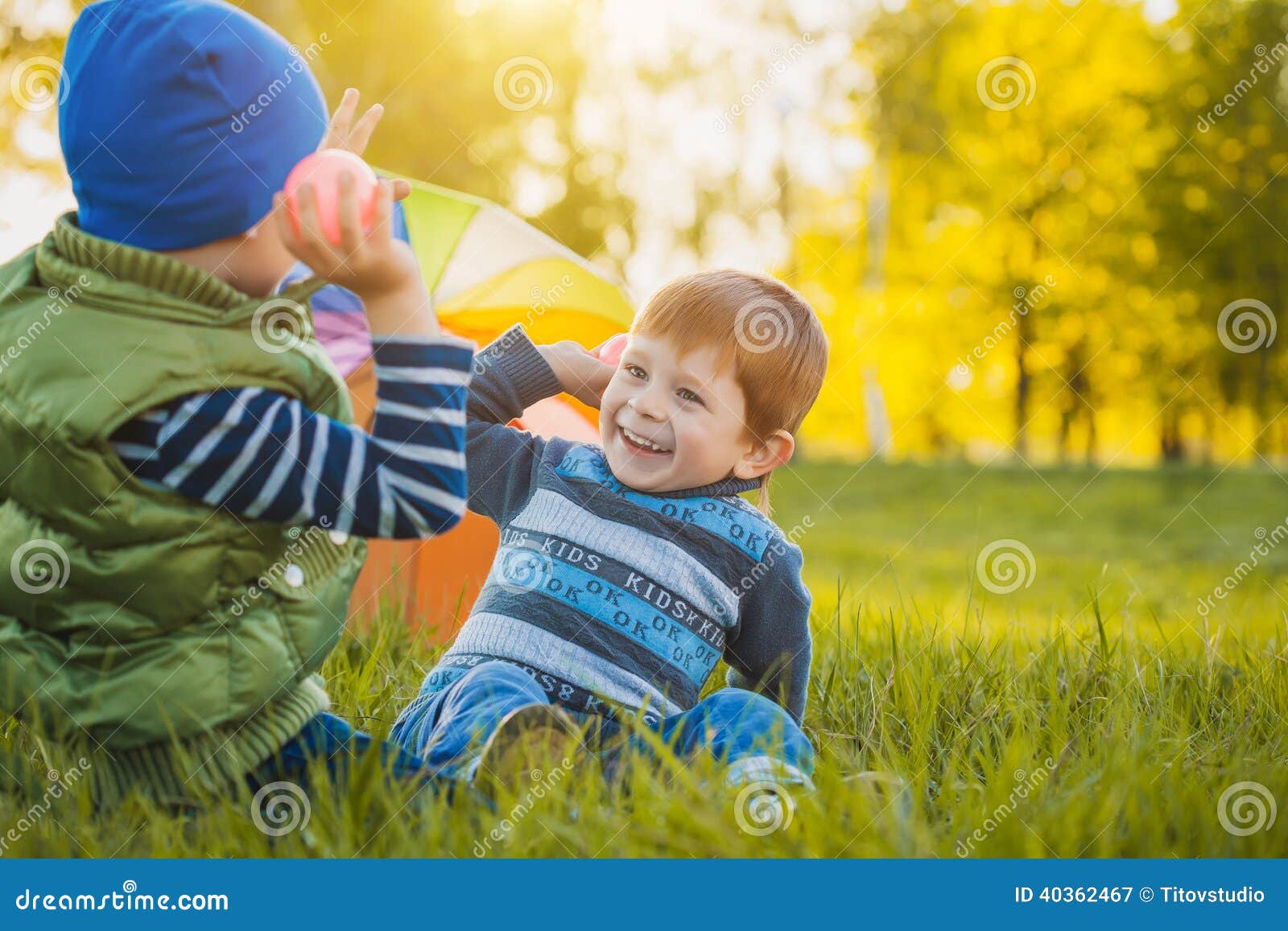 Happy Kids Have Fun in Outdoors Park Stock Image - Image of picnic ...
