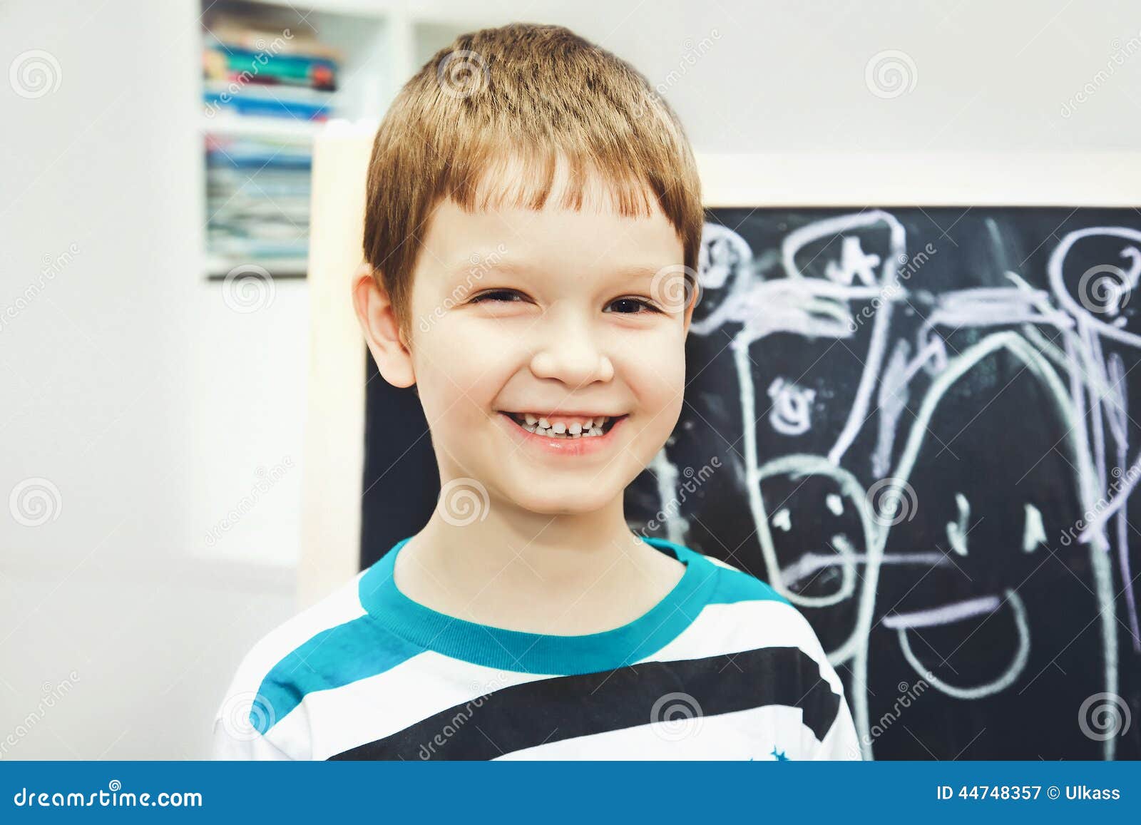 70,744 Happy Little Boy School Photos - Free & Royalty-Free Stock ...
