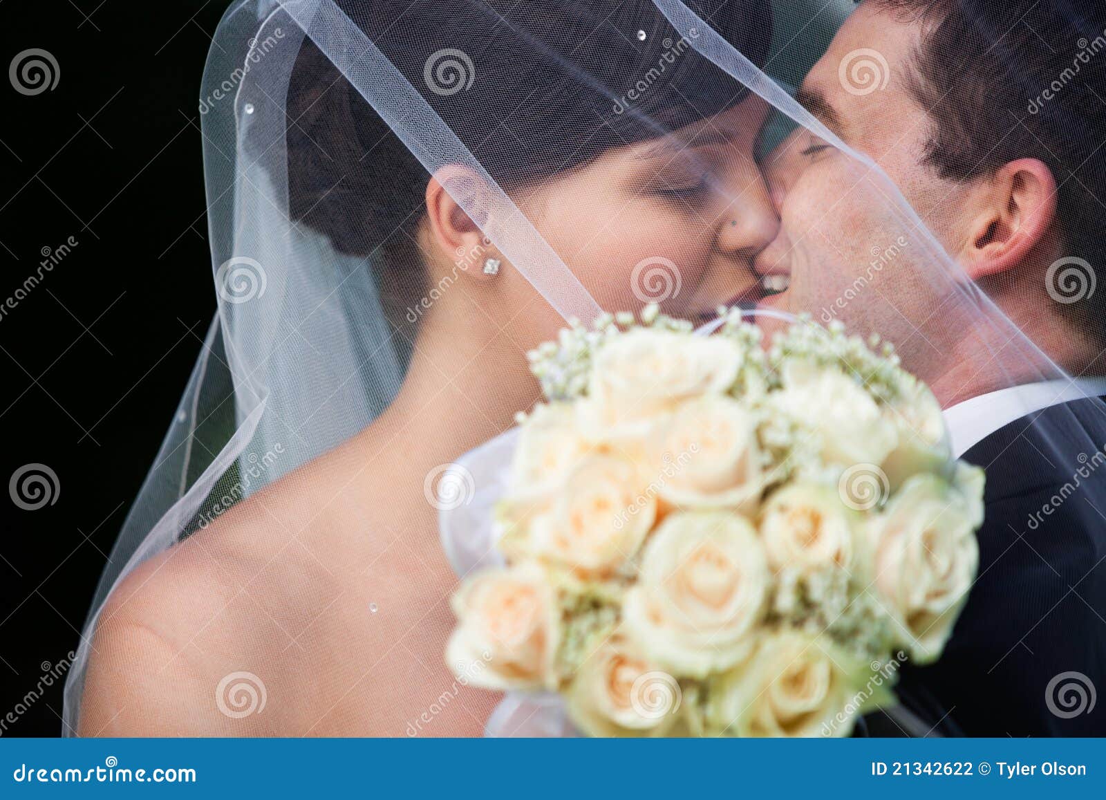 Happy Married Couple Kissing Stock Photo - Image of happiness, husband ...