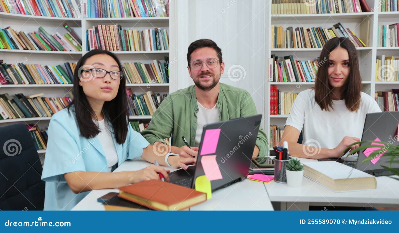 Happy Multi Ethnic College Students Smiling Look at Camera, Posing in ...
