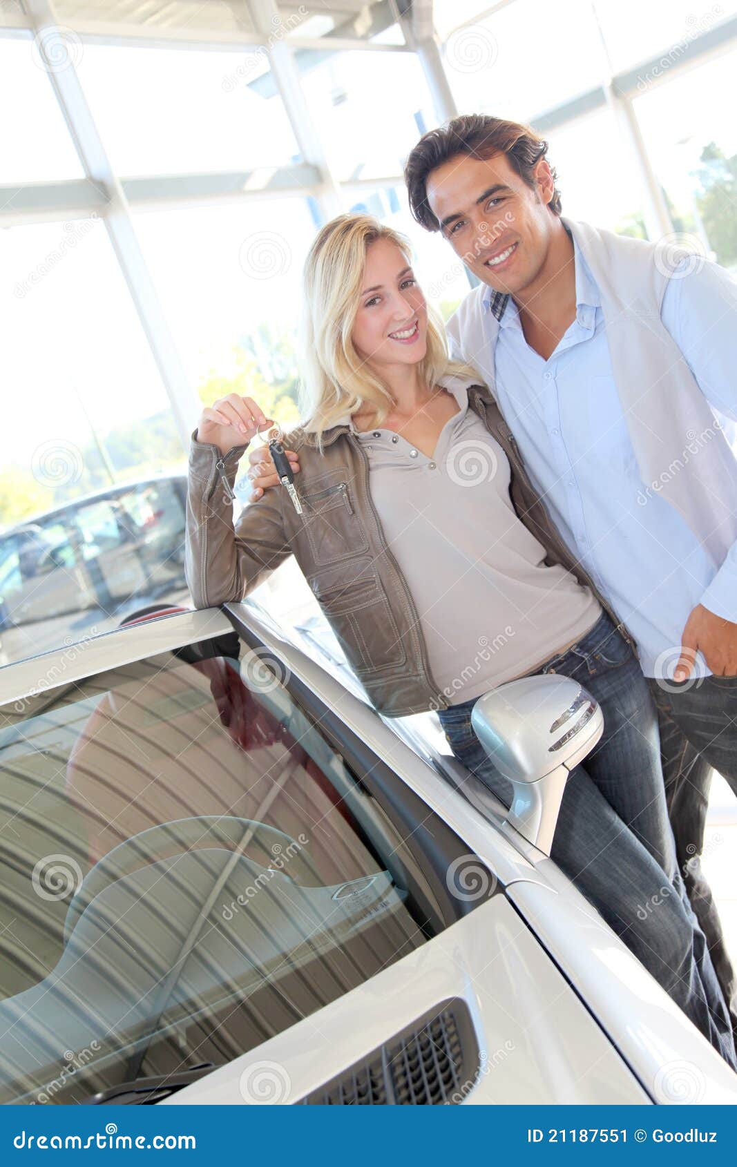 Happy new car owners stock image. Image of retail, automobile - 21187551