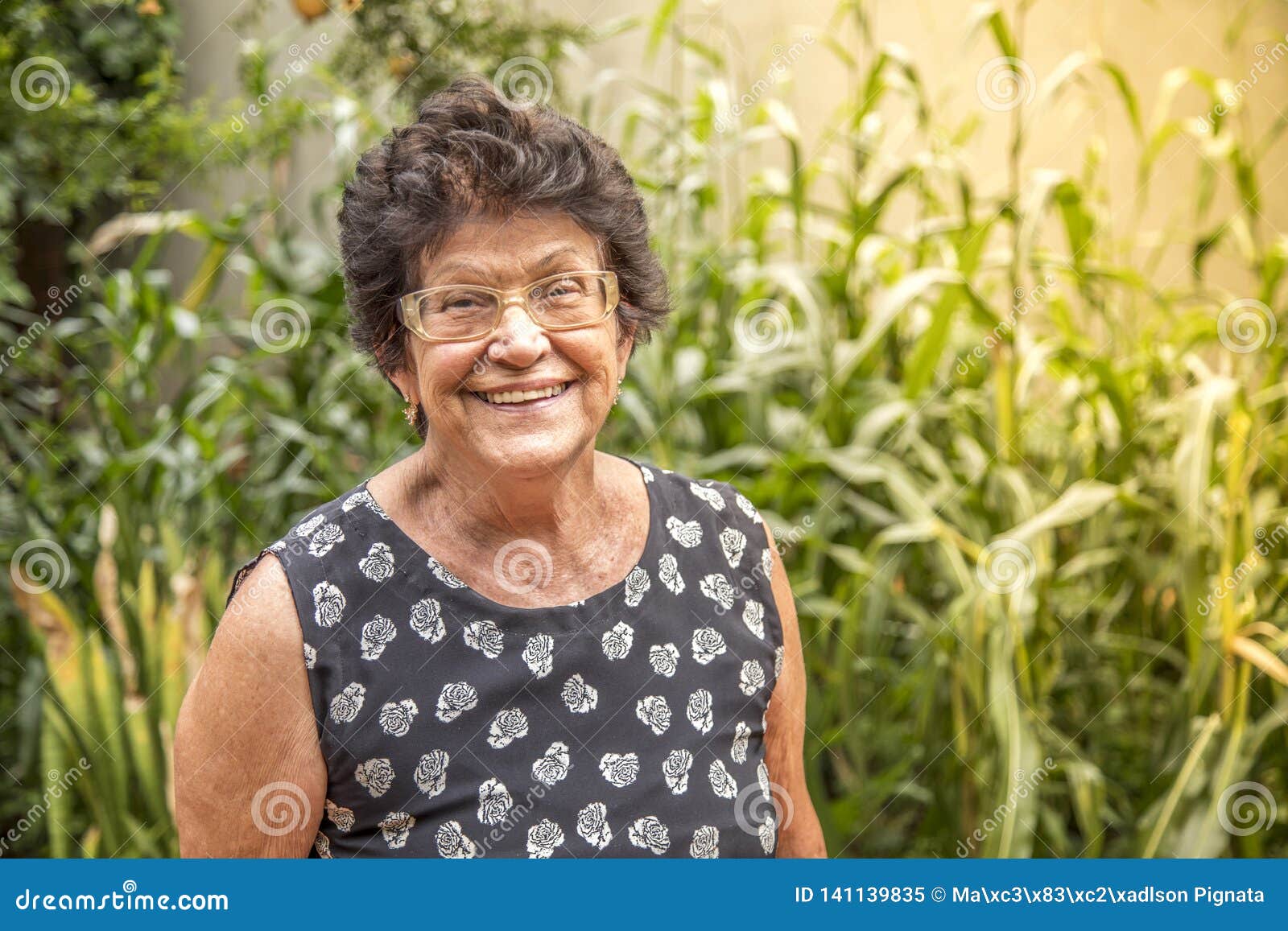 Happy Old Woman Smiling Happy in Old Age Stock Image - Image of lady ...