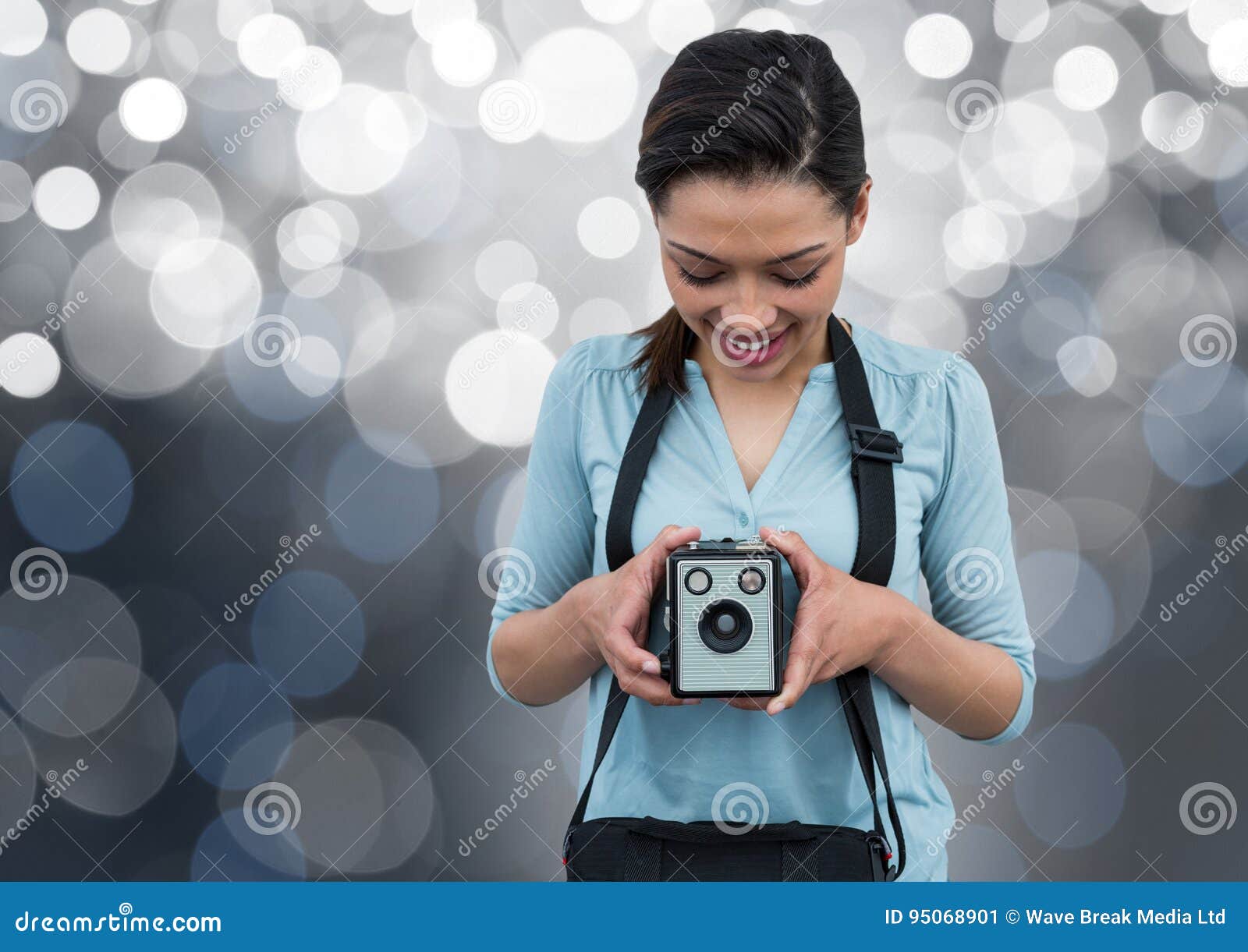 Photographer Vintage Behind Camera Stock Illustrations – 3 Photographer ...