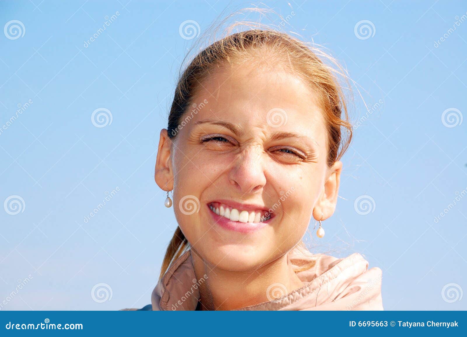 Happy smile stock image. Image of outdoor, emotions, candid - 6695663