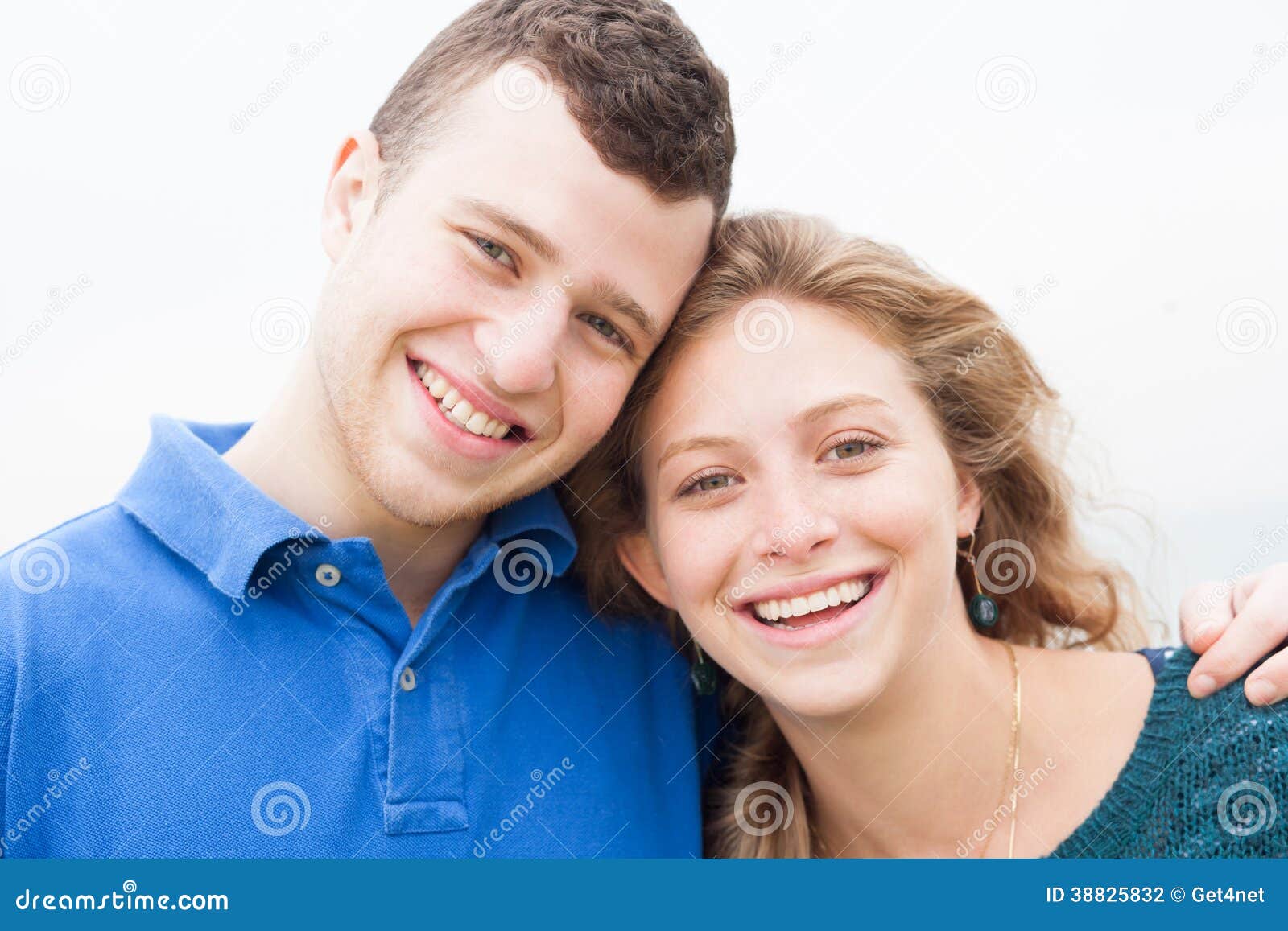 Happy smiling couple stock photo. Image of girl, beach - 38825832
