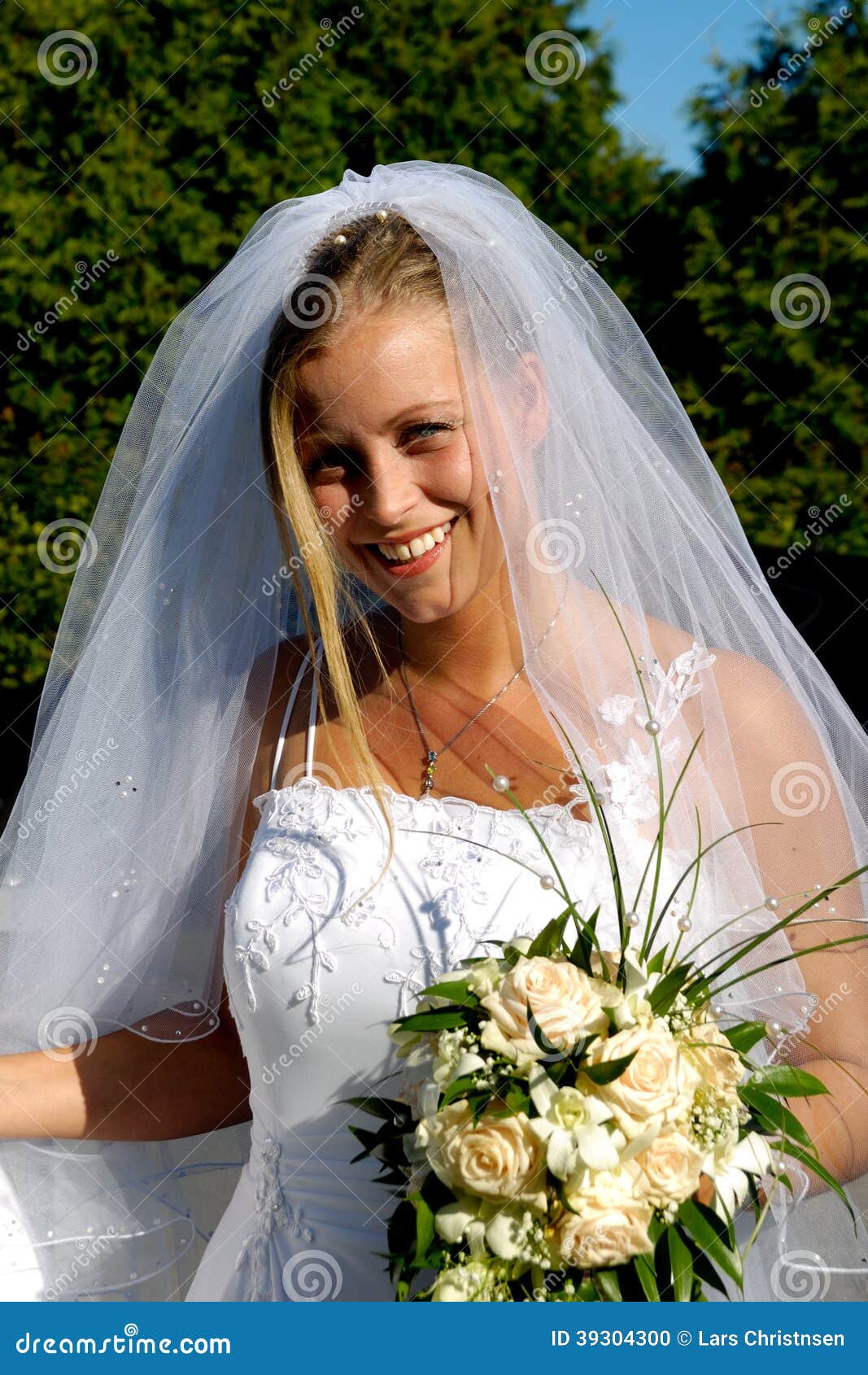 Happy Smiling Wedding Bride with Bouquet. Stock Photo - Image of green ...