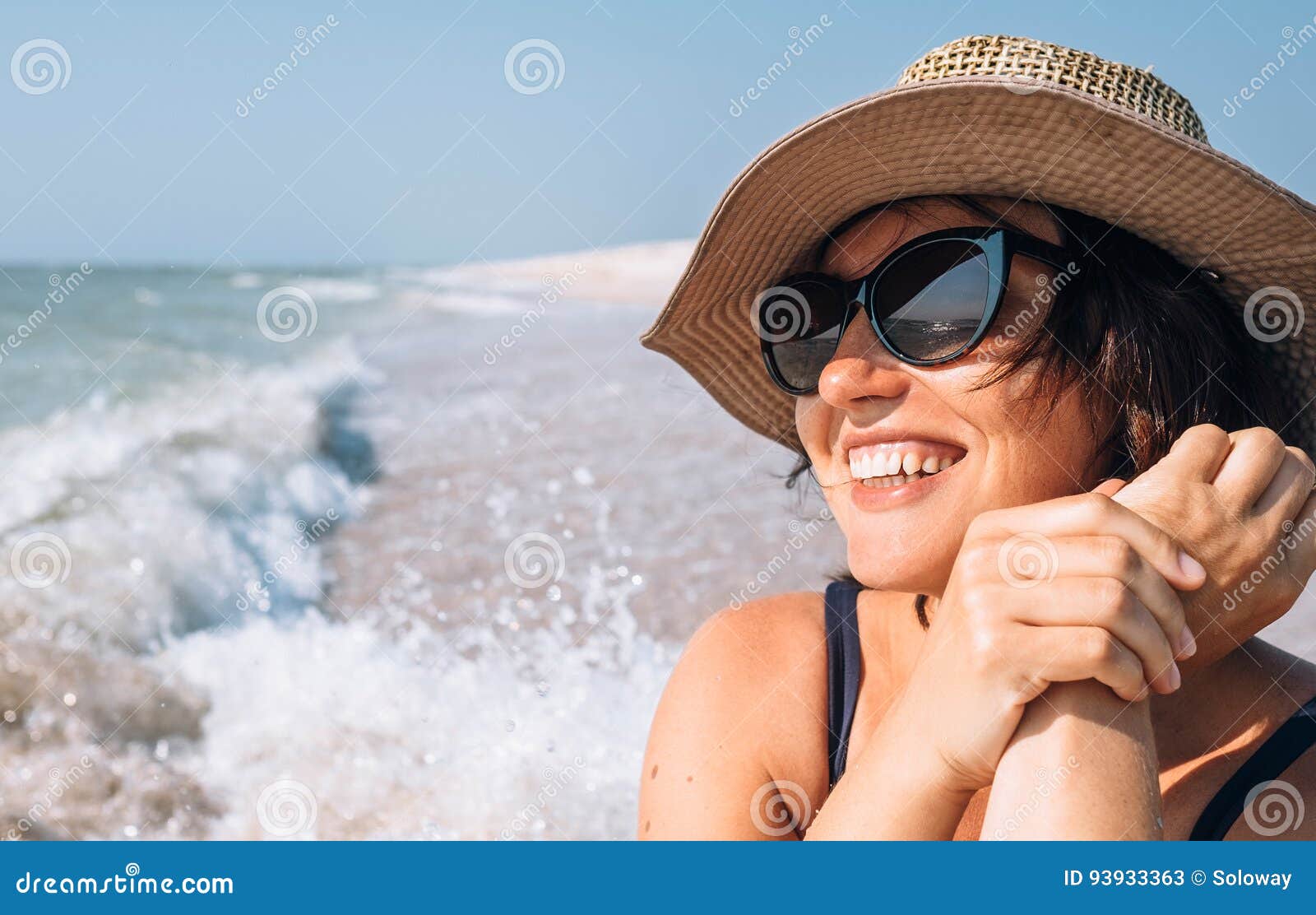 Happy Smiling Woman In Straw Hat On The Sea Beach Stock Image Image