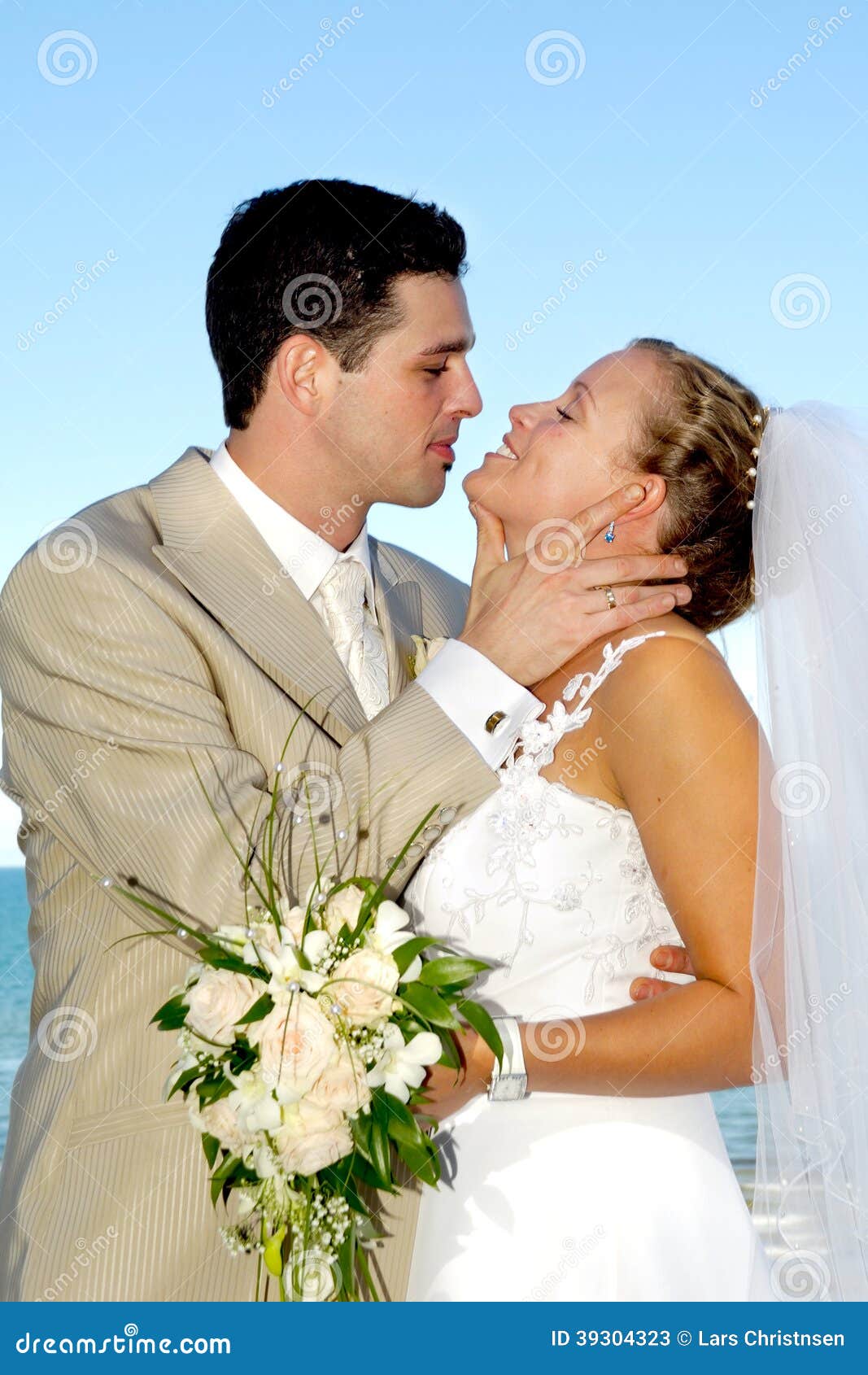 Happy Wedding Couple Smiling Stock Image - Image of looking, happiness ...