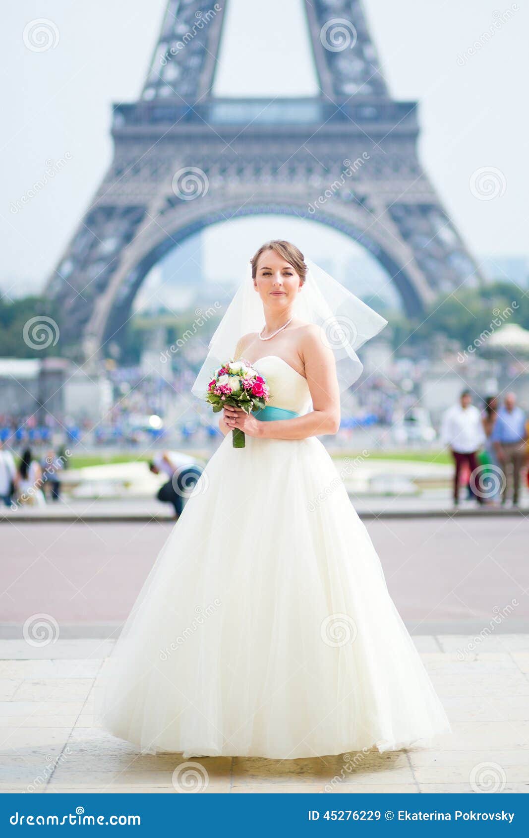 Happy Young Beautiful Bride in Paris Stock Image - Image of europe ...