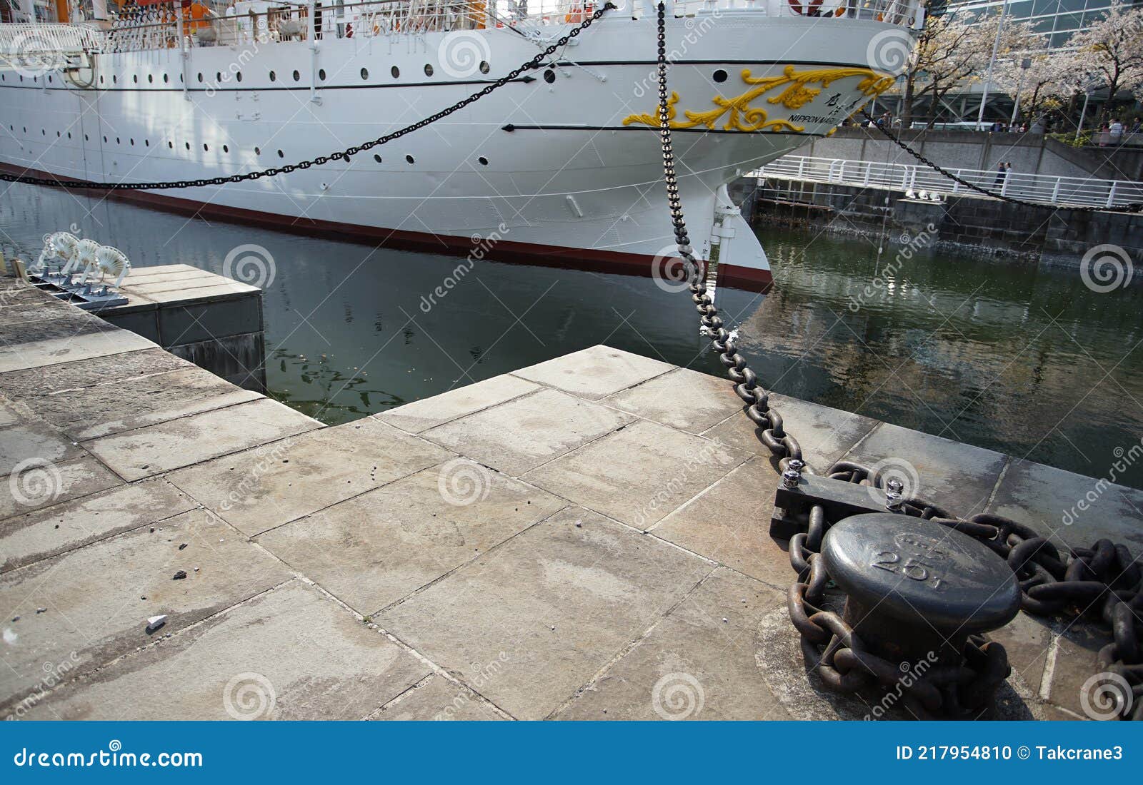 Harbor Chain editorial image. Image of ships, outdoor - 217954810