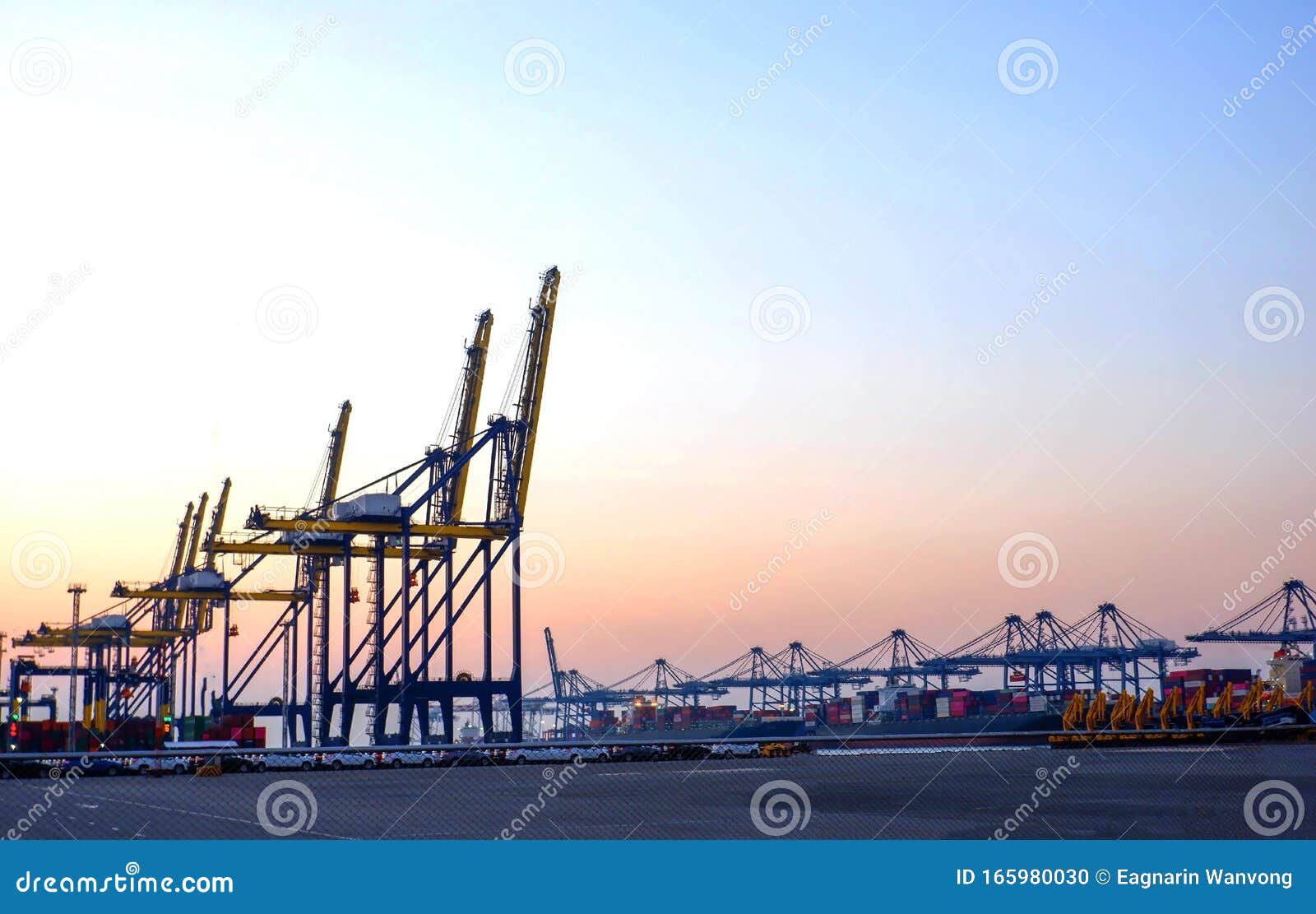 Harbor Container Lifting Cranes Import Products and Export To Foreign ...