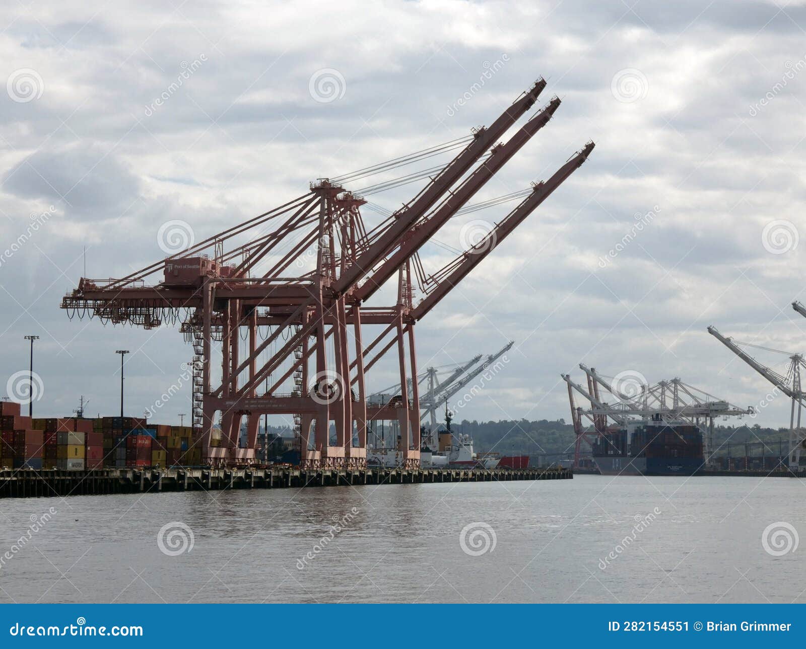 Harbor cranes in Seattle stock image. Image of seattle - 282154551