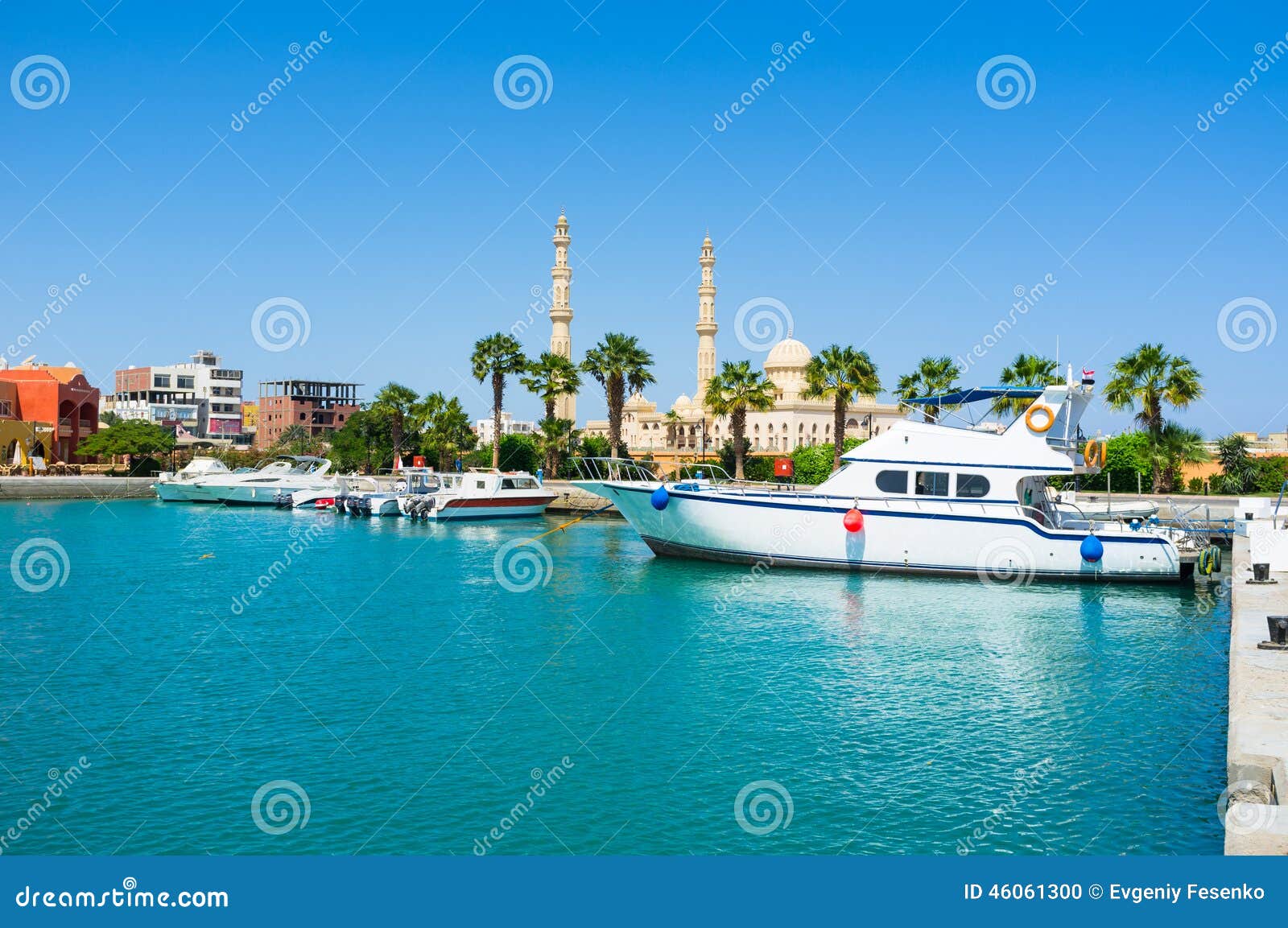 The harbor of Hurghada stock photo. Image of coastline - 46061300