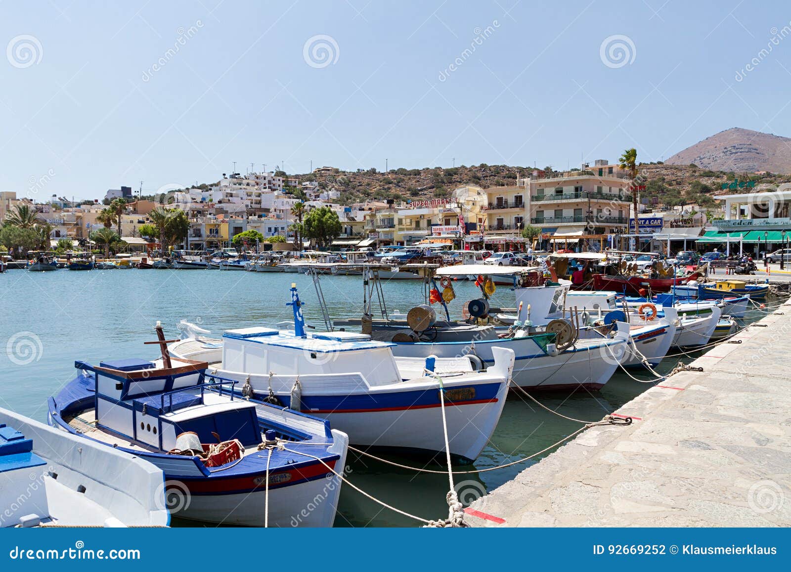 Harbor in Rethymno editorial photography. Image of cityscape - 92669252