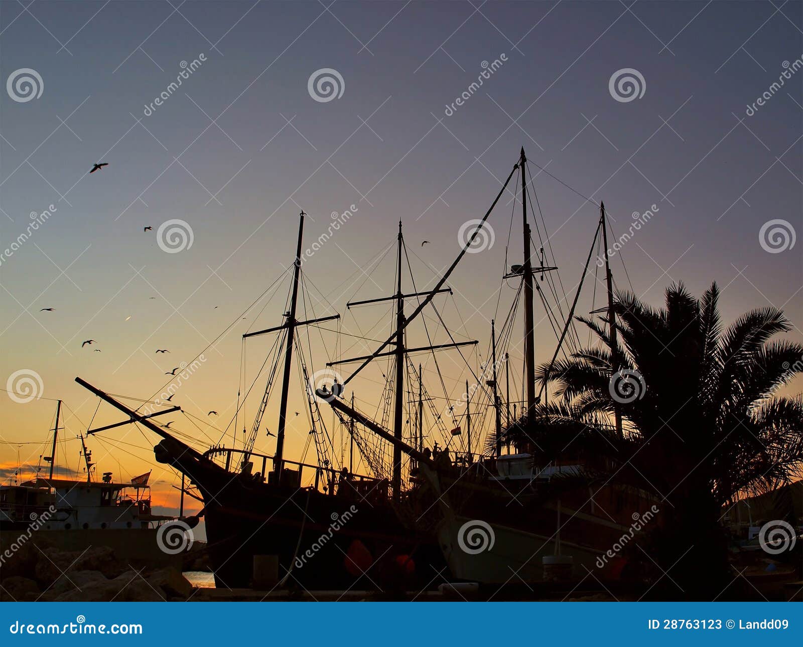 Harbor at sunset stock image. Image of nautical, boat - 28763123