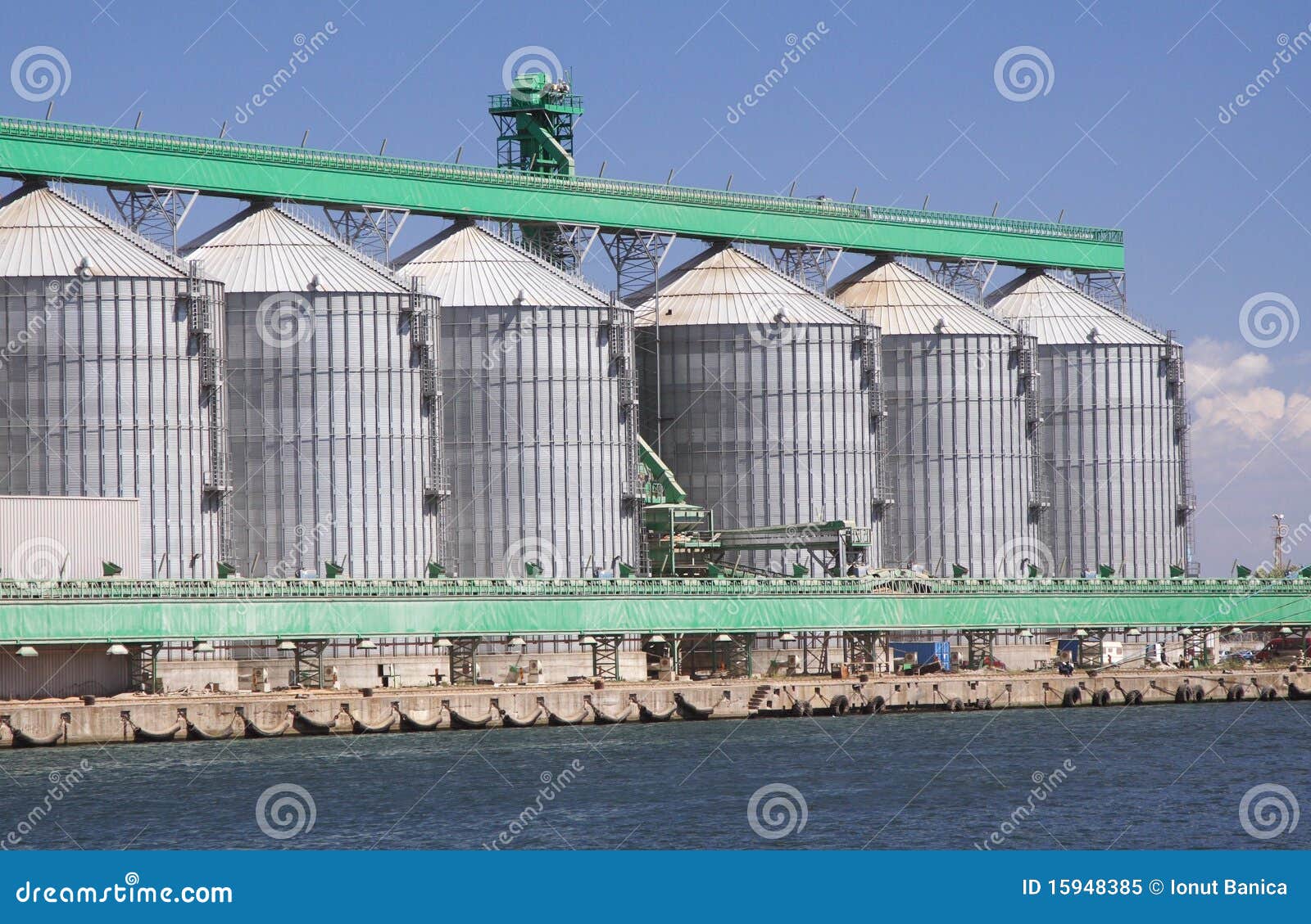 Harbour silos stock image. Image of transport, transportation - 15948385