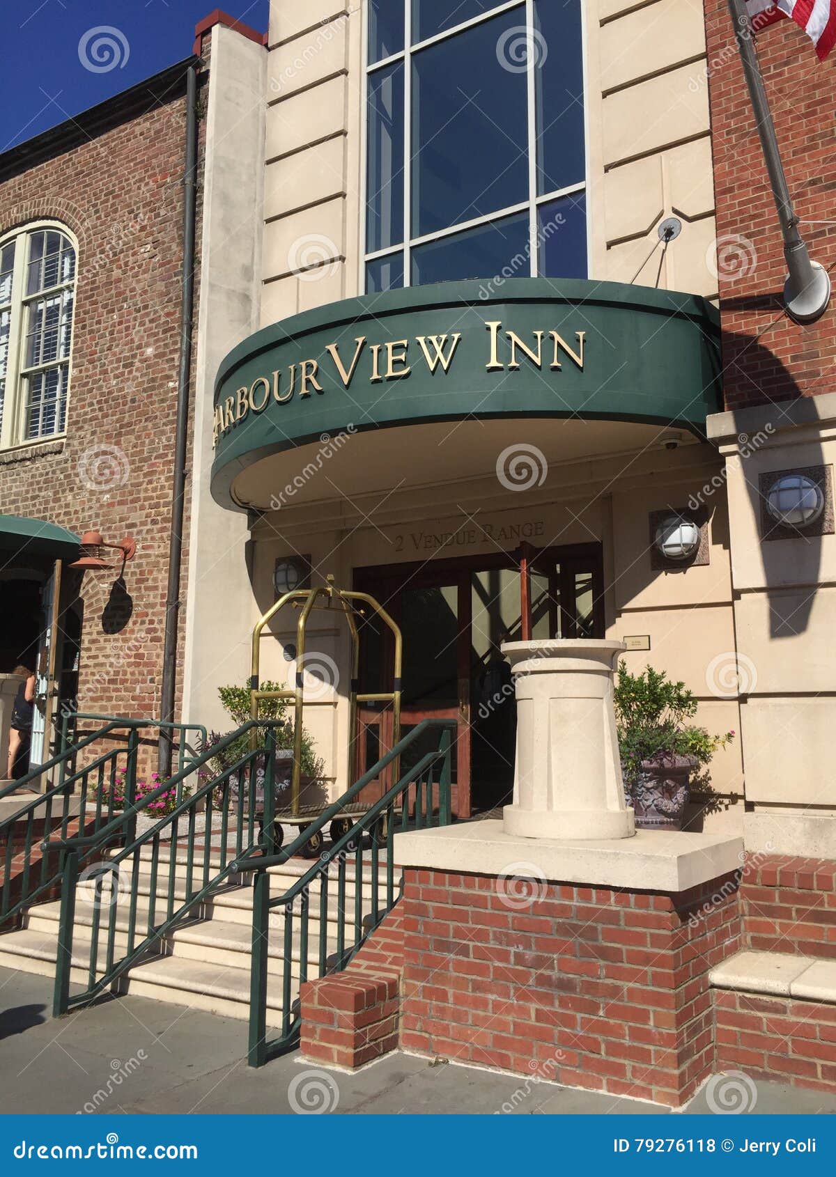 Harbour View Inn, Charleston, SC. Editorial Stock Photo - Image of view ...