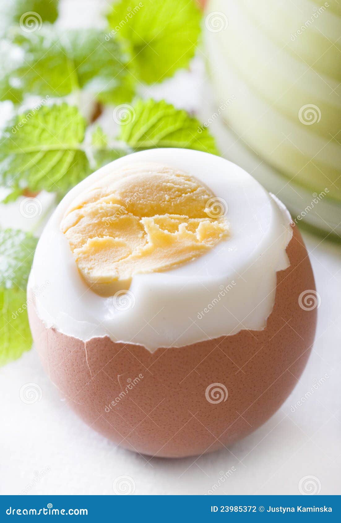 Hard-gekookt ei stock foto. Image of gekookt, moeilijk - 23985372