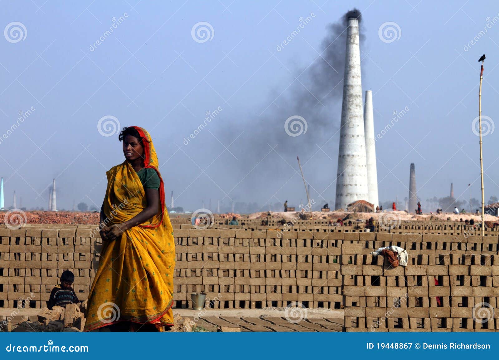 Hard labor in India editorial photography. Image of poor - 19448867
