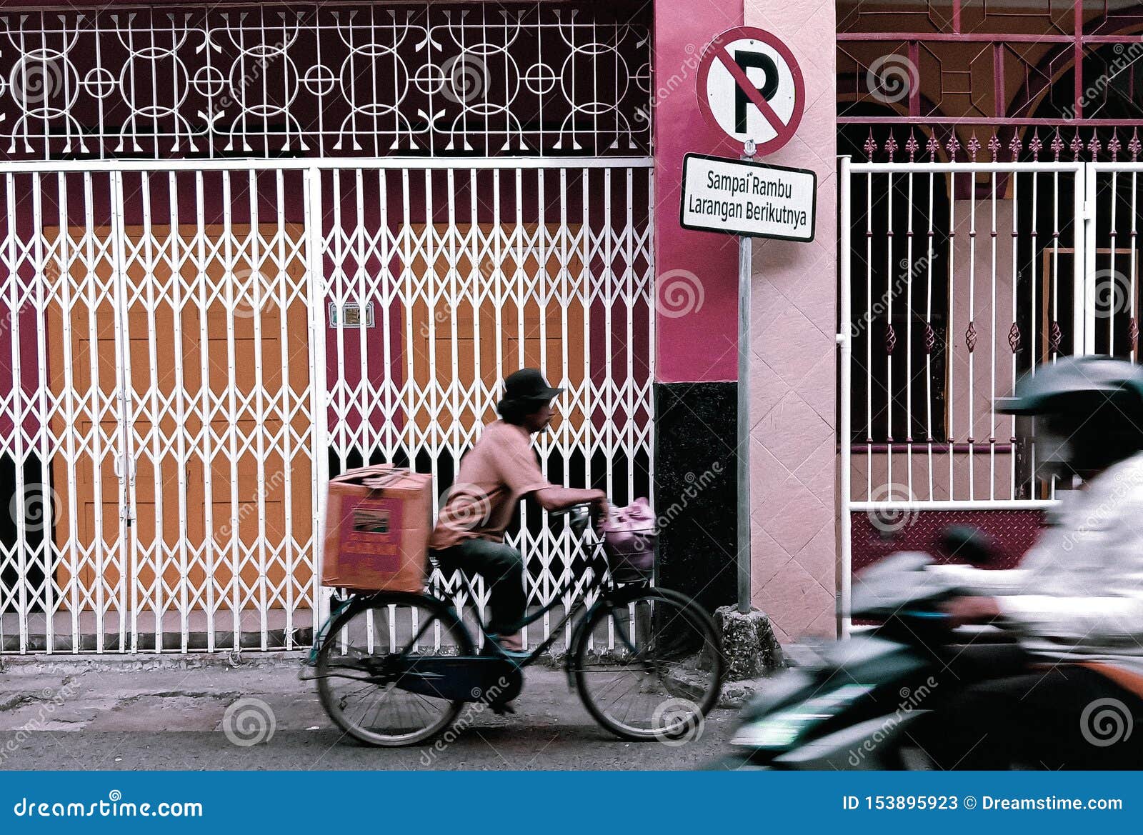 Hard work in morning editorial stock photo. Image of hard - 153895923