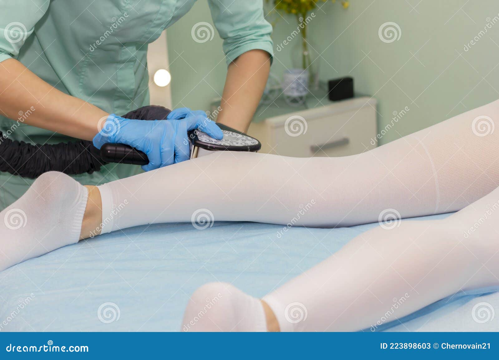 Hardware Roller-vacuum Massage of LPG Type in the Massage Room Stock ...