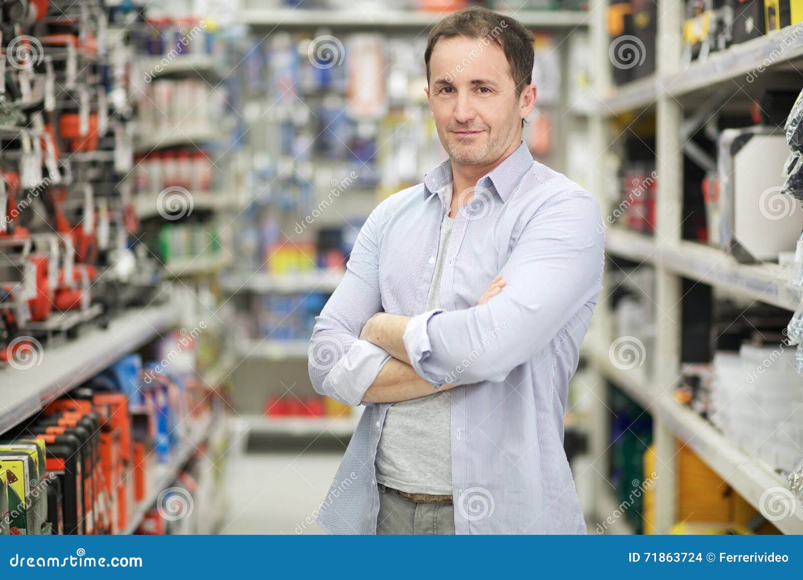 Hardware store stock photo. Image of choice, paint, home - 71863724