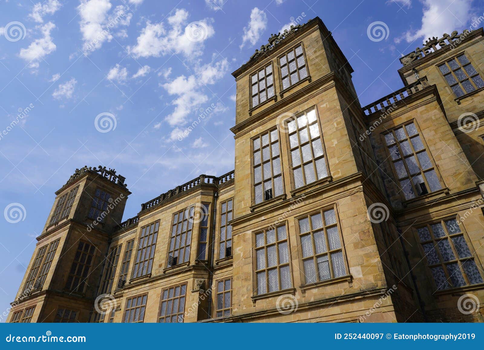 Hardwick Hall in the sun stock image. Image of hardwick - 252440097