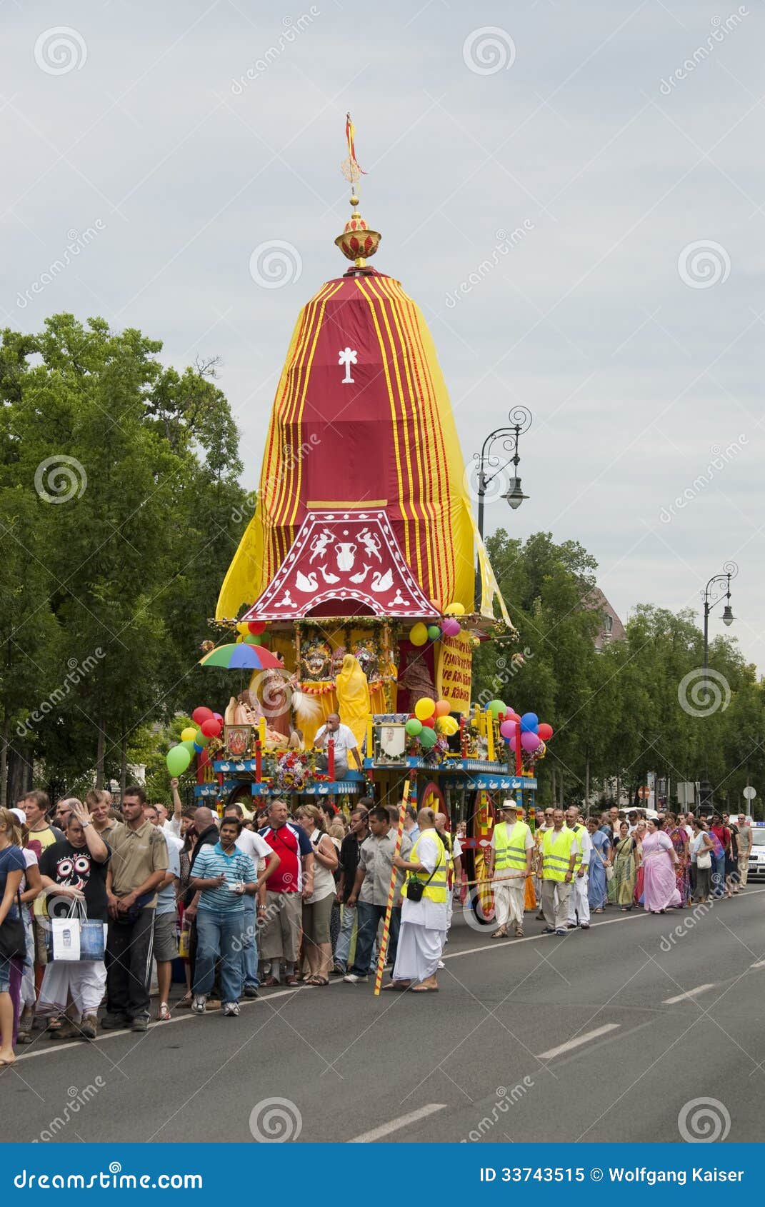 Hare Krishna procession editorial image. Image of hinduism - 33743515