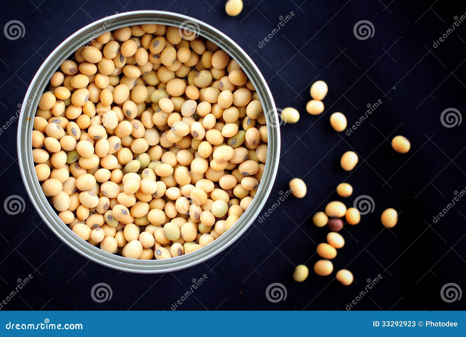 Haricots de soja image stock. Image du soja, normal, agriculture - 33292923