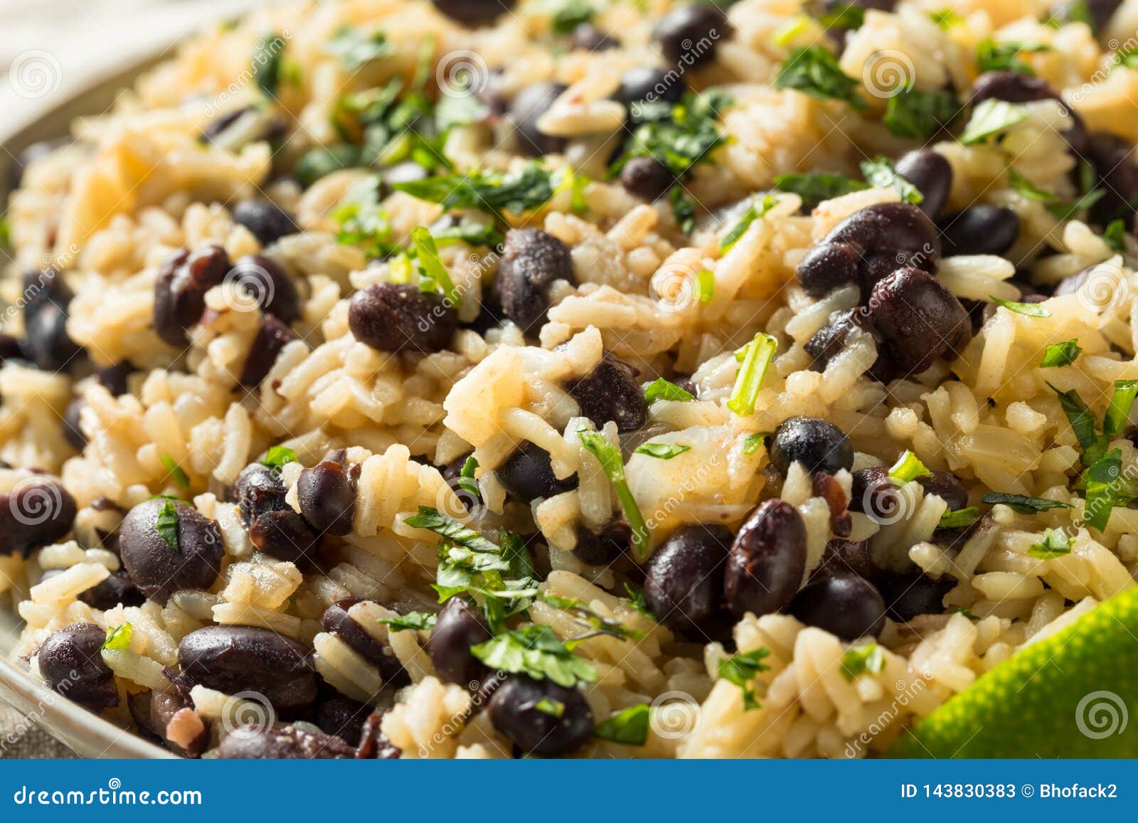 Haricots Noirs Et Riz Mexicains Faits Maison Image stock - Image du ...