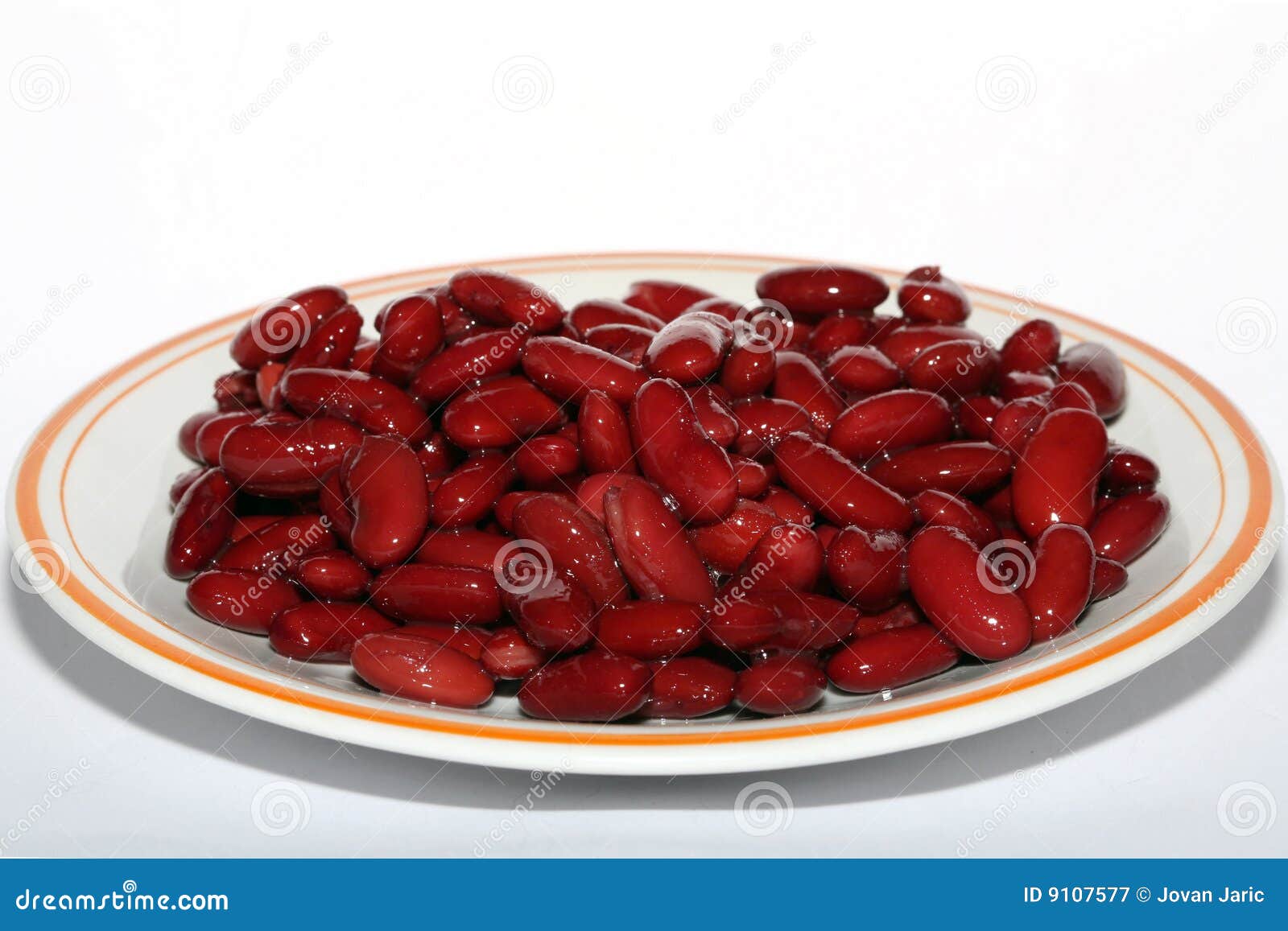 Haricots rouges image stock. Image du rouge, haricots - 9107577