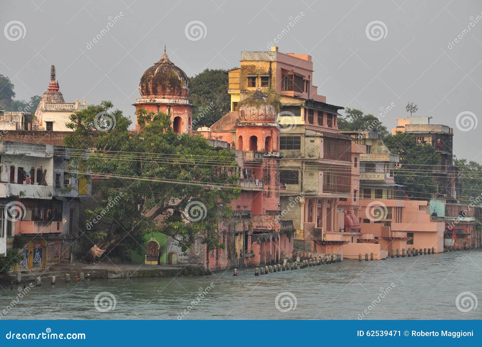 Haridvar, Uttarakhand, Indien Fluss Ganges in Indien Redaktionelles ...