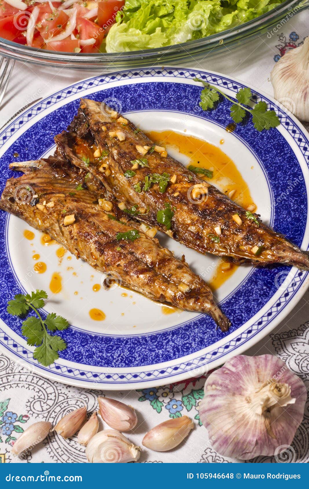 Harina De Pescado Asada a La Parilla Wahoo Foto de archivo - Imagen de ...