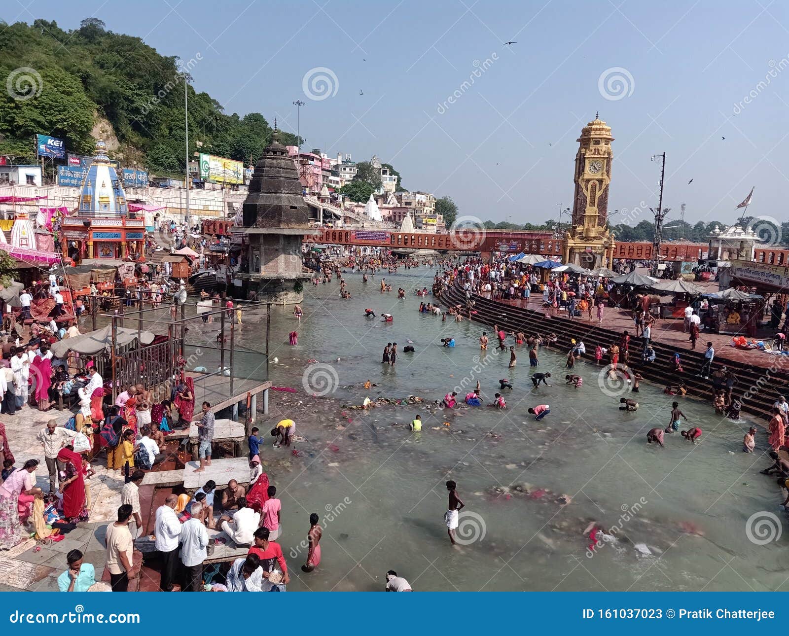 Harki pauri editorial stock photo. Image of scenes, ghat - 161037023