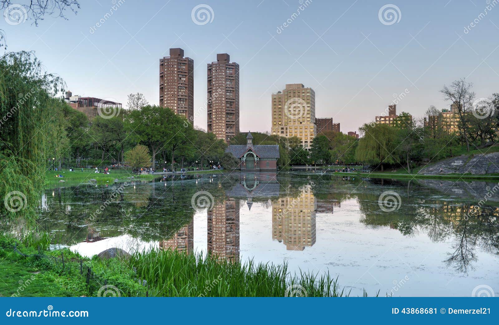 Harlem Meer, Central Park, New York Imagem de Stock - Imagem de ...