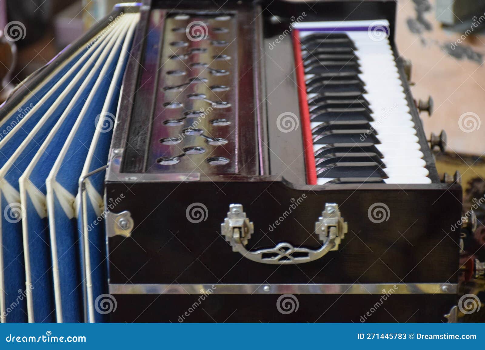 Harmonium stock image. Image of instrument, furniture - 271445783