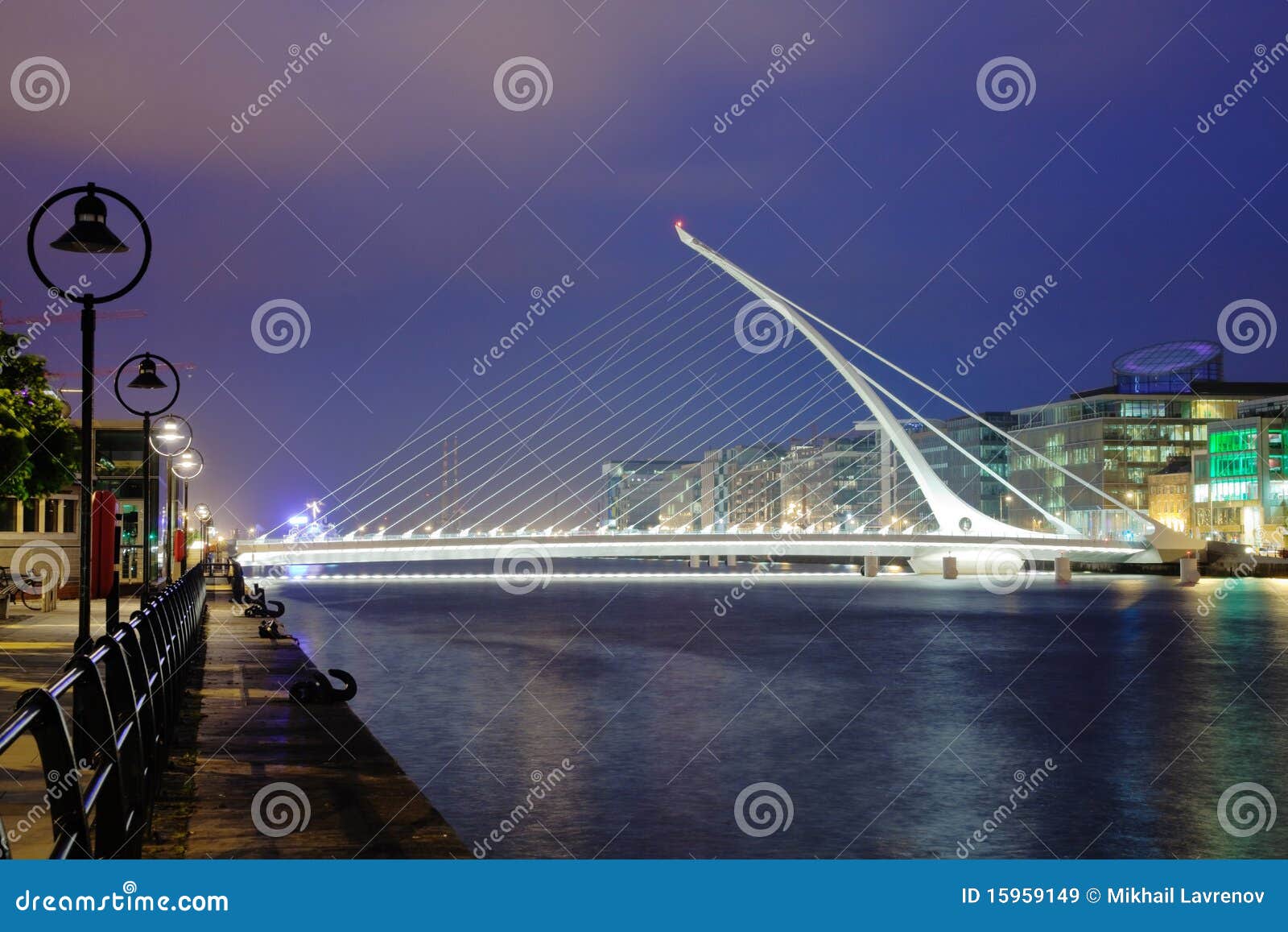 Harp bridge editorial stock image. Image of ireland, nightfall - 15959149