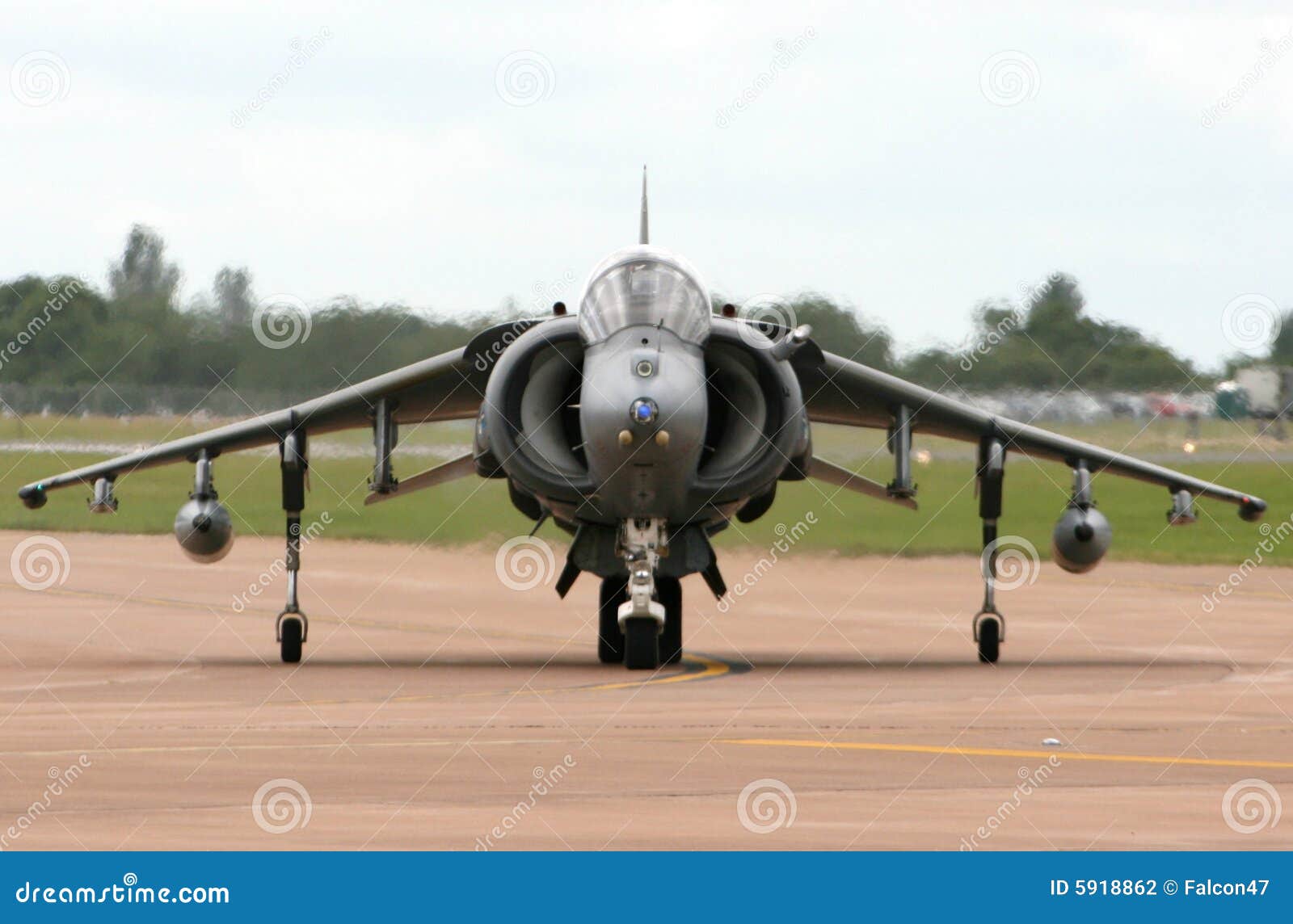 Harrier Jump Jet stock photo. Image of warfare, landing - 5918862
