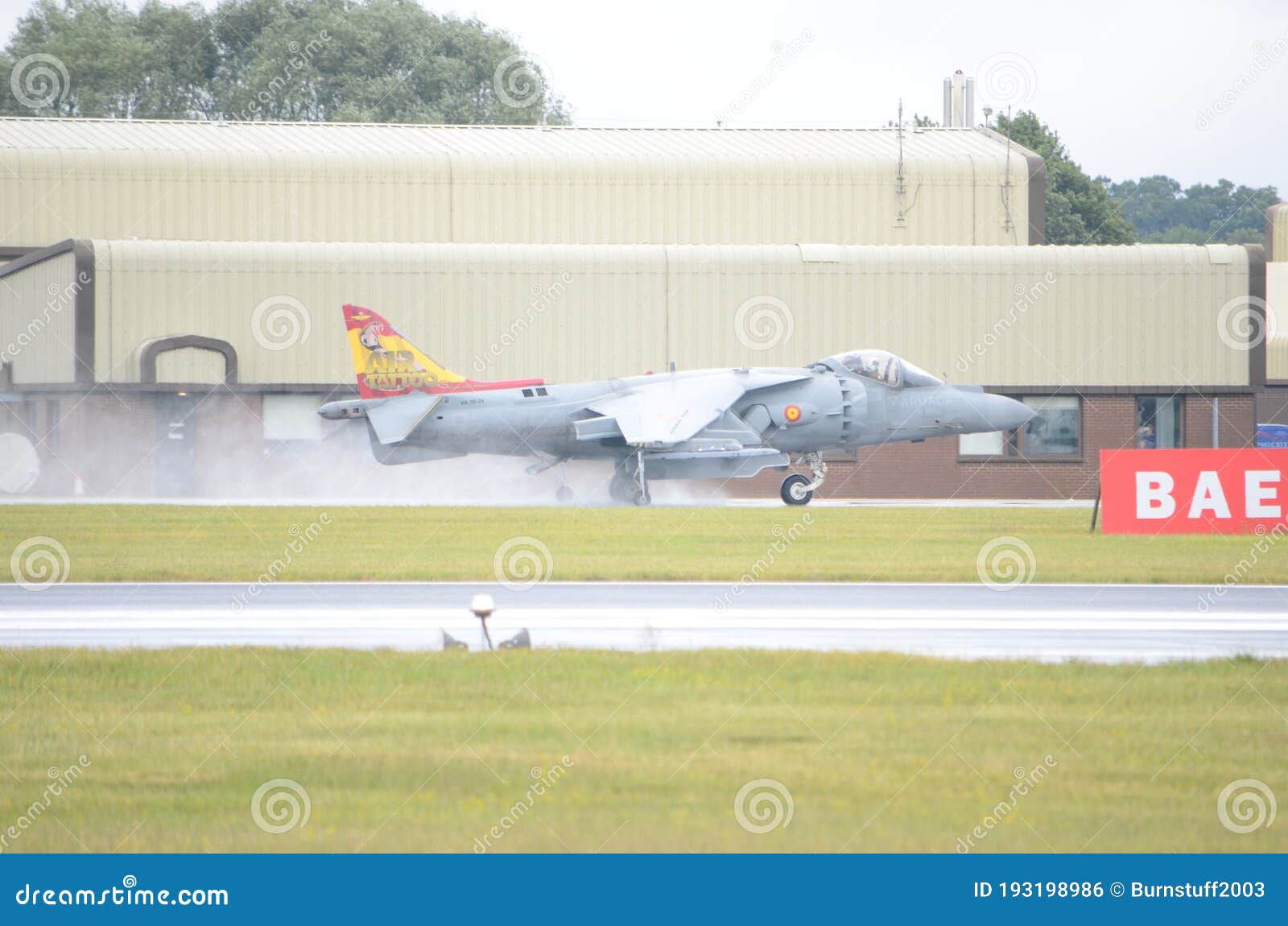 Harrier Jump Jet, Military Jet Fighter Editorial Photo - Image of lift ...