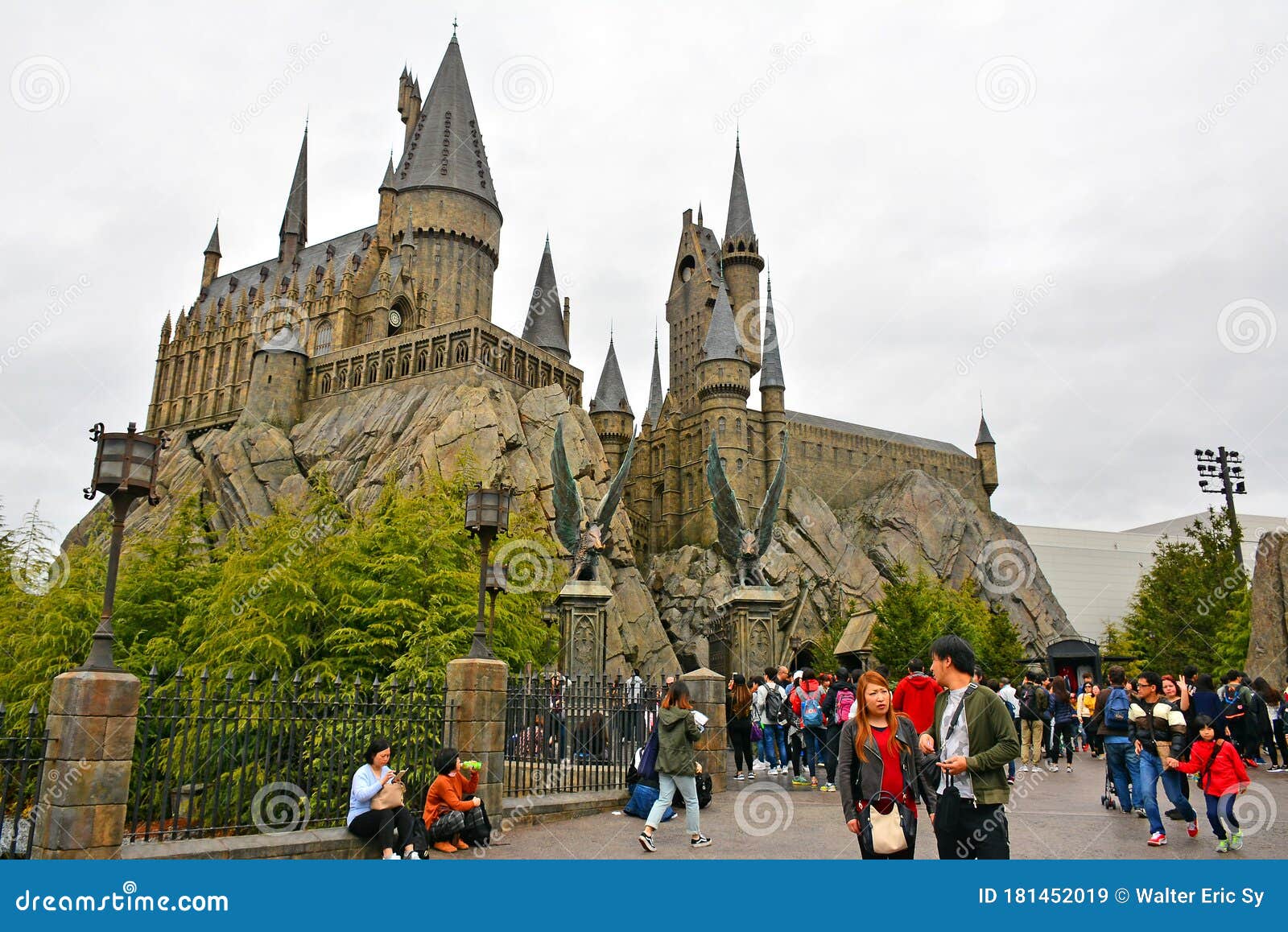 Harry Potter Theme Hogwarts Castle Facade at Universal Studios Japan in ...