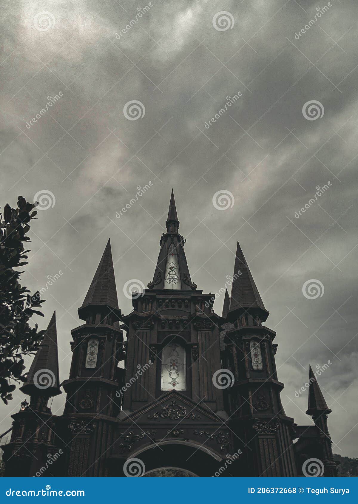 Harry Potters Building editorial stock photo. Image of landmark - 206372668