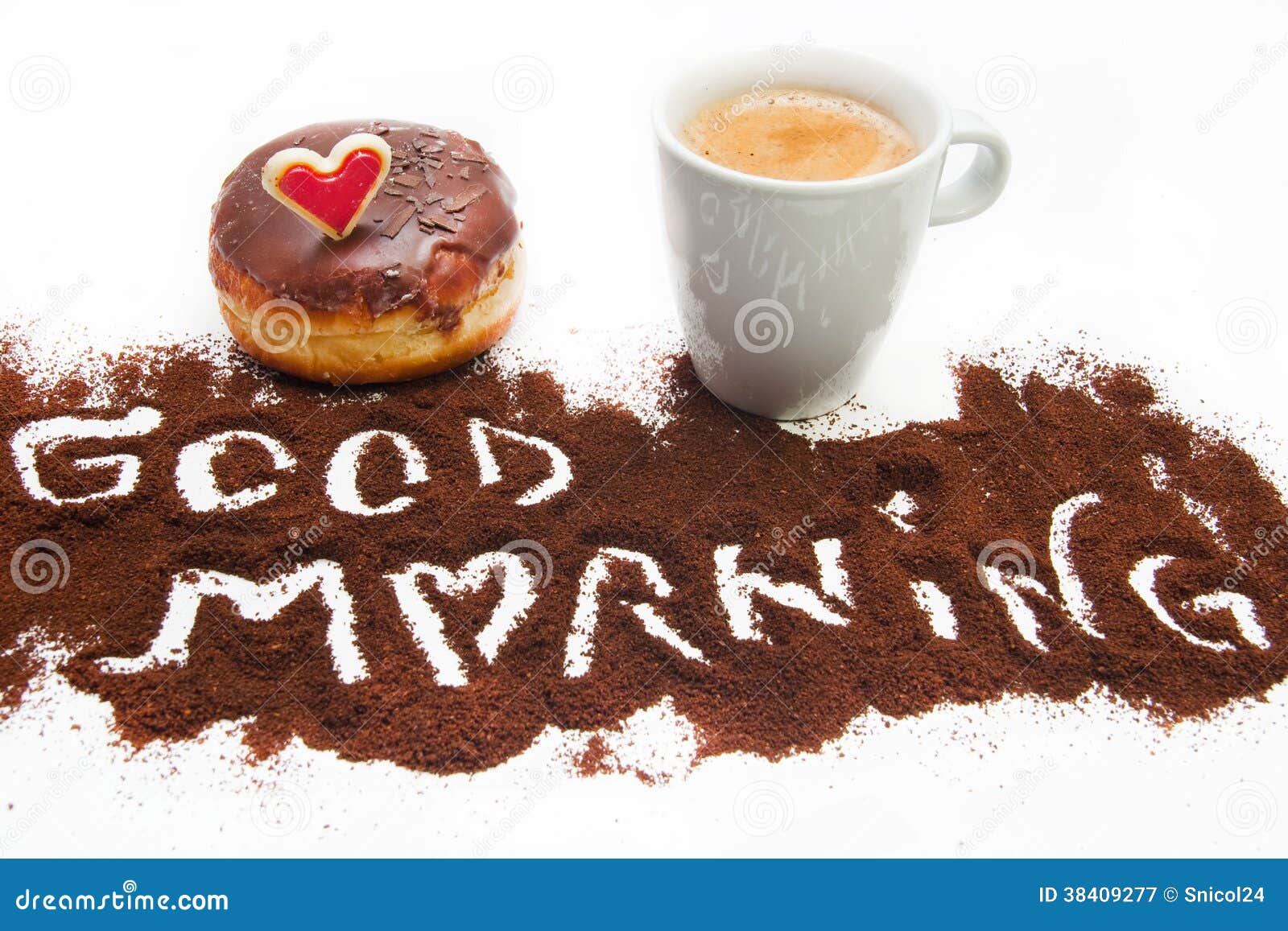 Hart donuts en koffie stock afbeelding. Image of gekleurd - 38409277