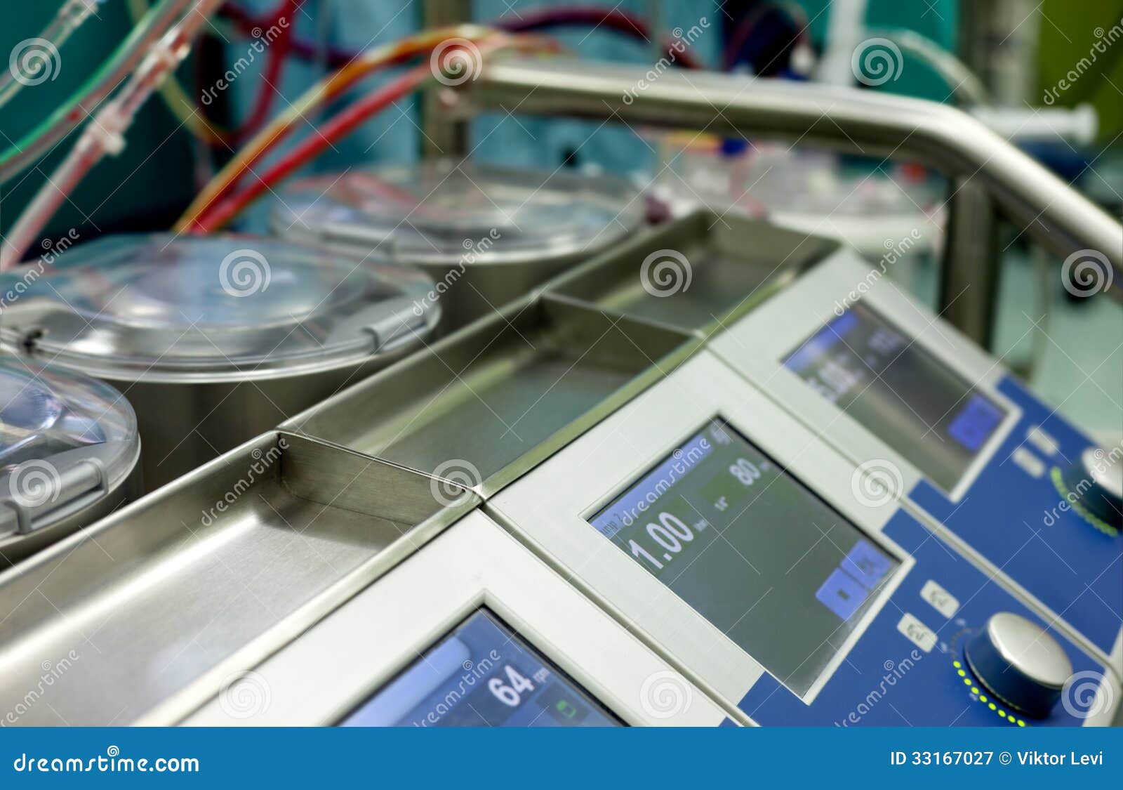 Hart-long machinepomp stock afbeelding. Image of modern - 33167027