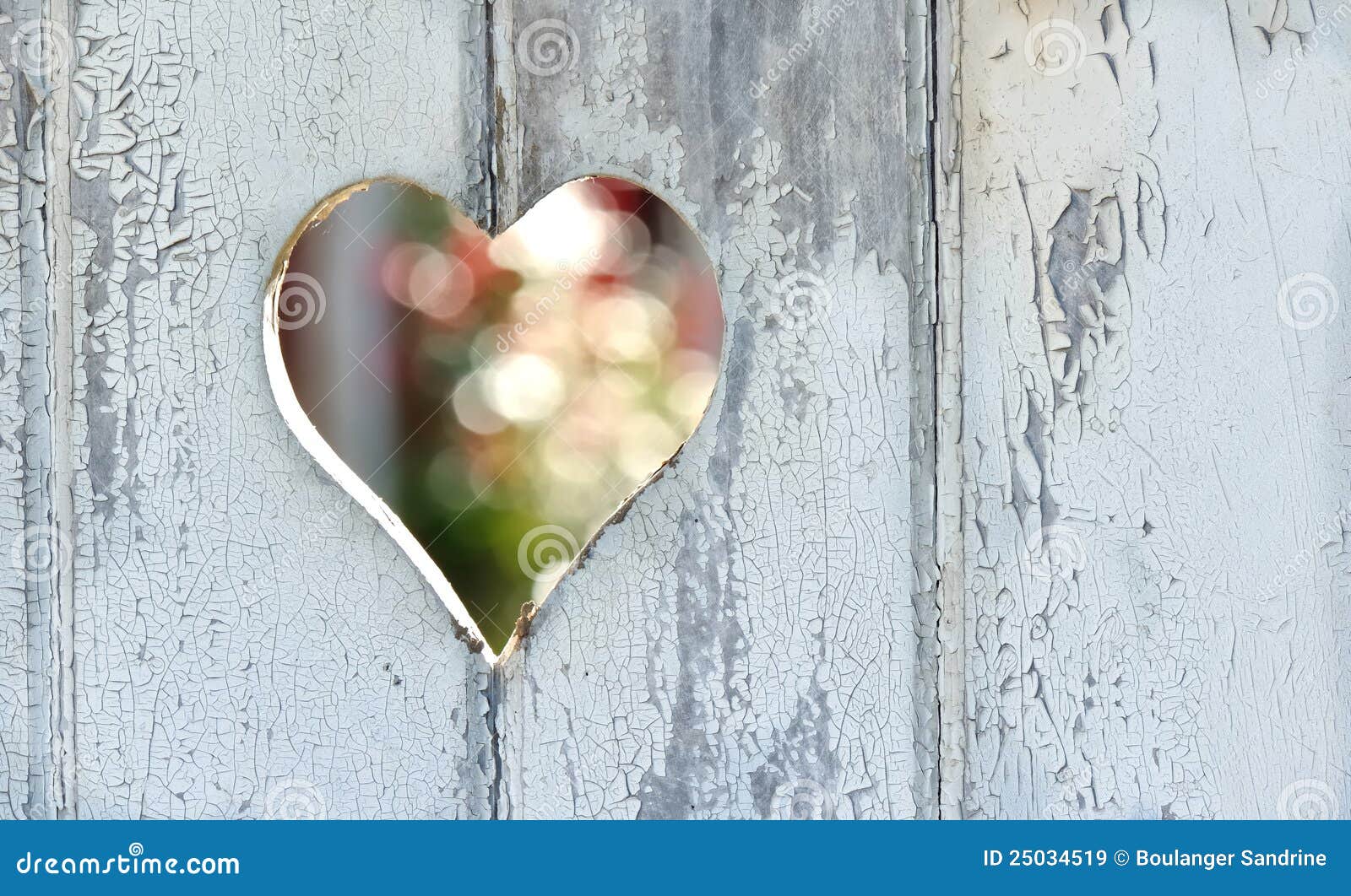 Hart op de deur stock afbeelding. Image of bijtend, decoratie - 25034519