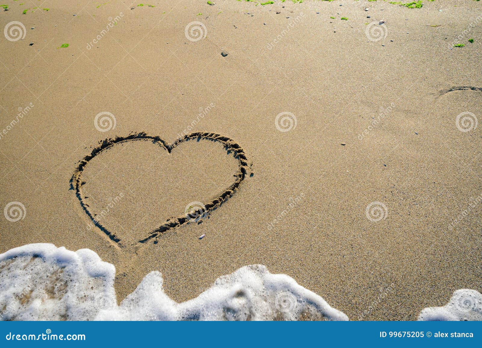 Hart in Sand Washed by Waves Stock Image - Image of water, travel: 99675205