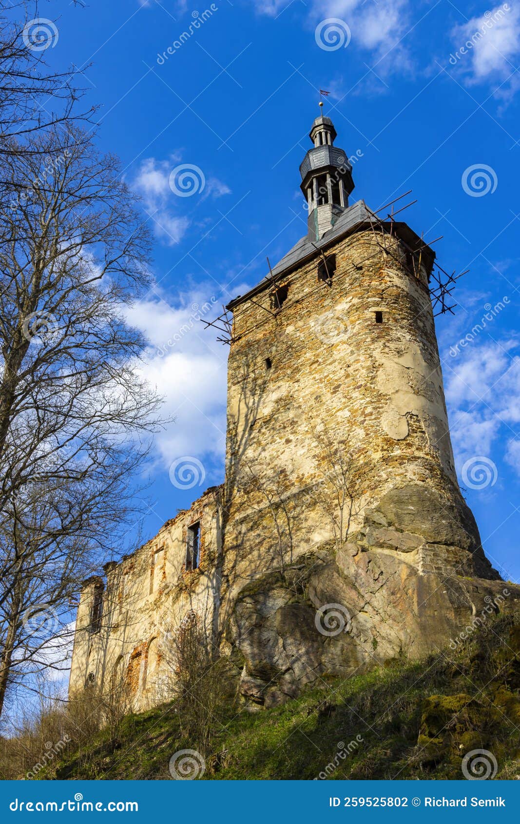 Hartenberg Ruins, Western Bohemia, Czech Republic Stock Photo - Image ...
