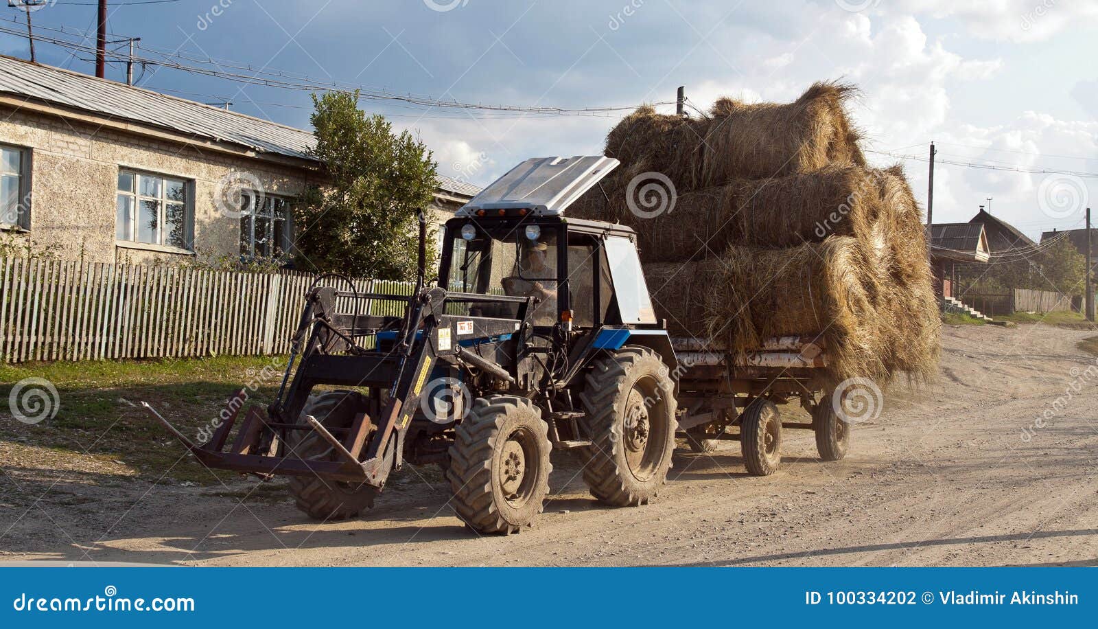 Hay editorial photography. Image of transport, harvest - 100334202