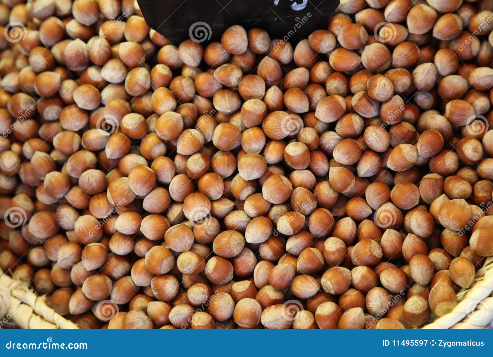 Haselnut in baske close up stock image. Image of isolated - 11495597