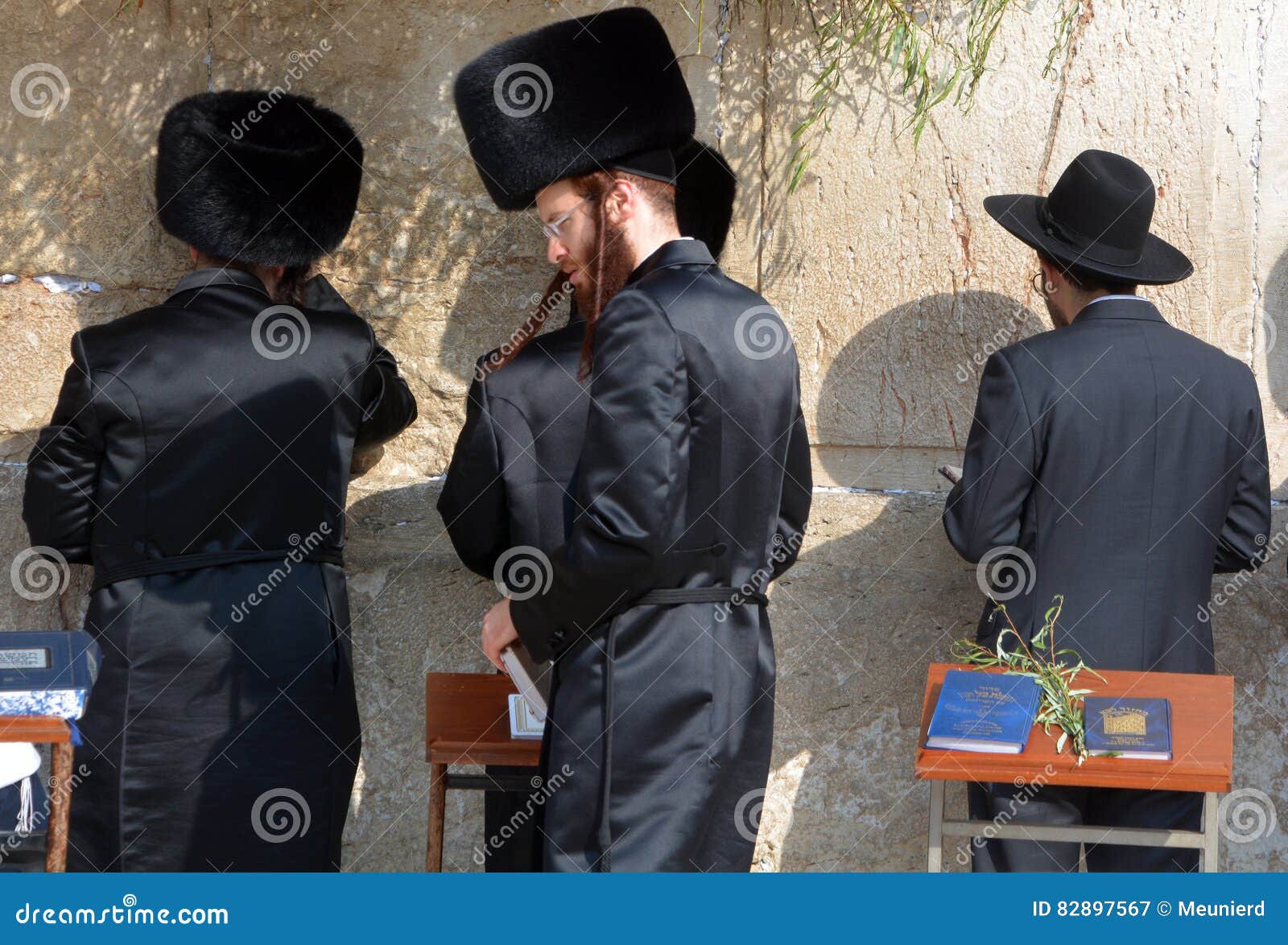 Hasidic juif photographie éditorial. Image du chaux, deuxièmement ...