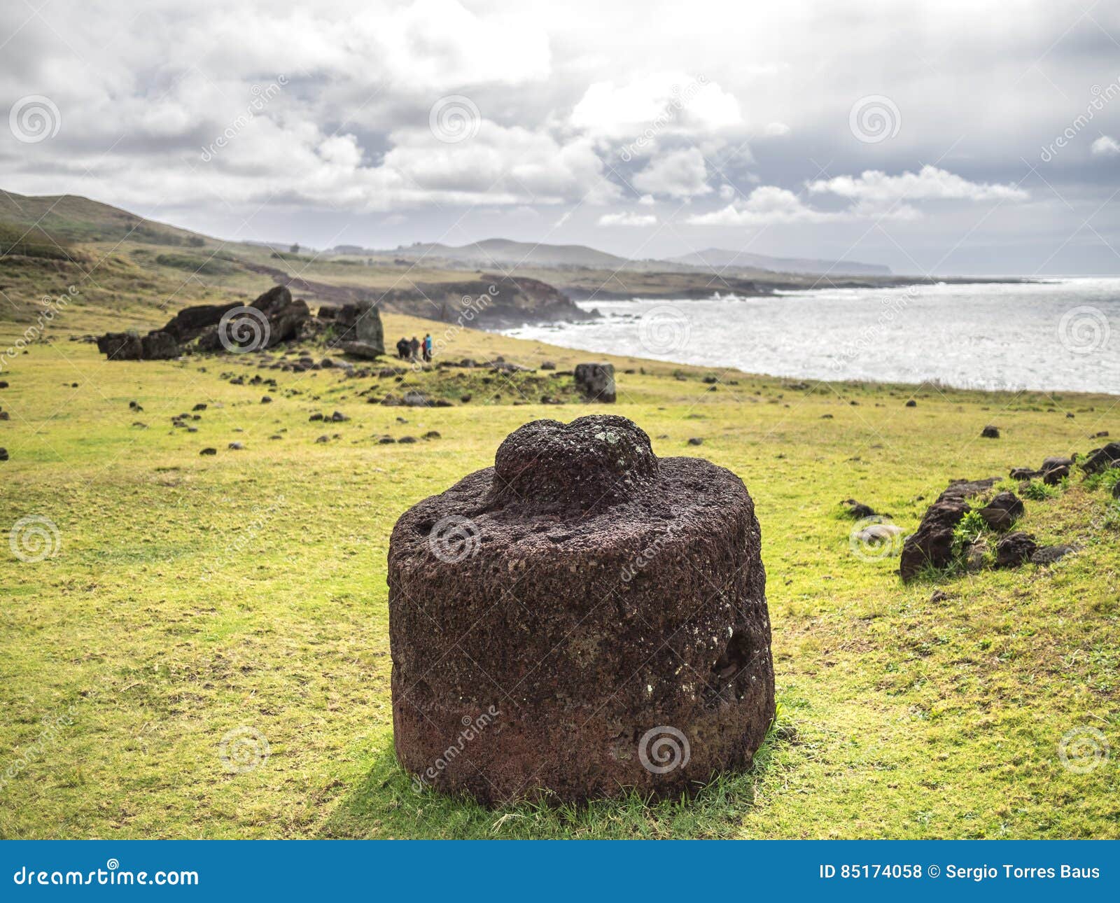 The Hat of the Moai stock photo. Image of polynesia, group - 85174058